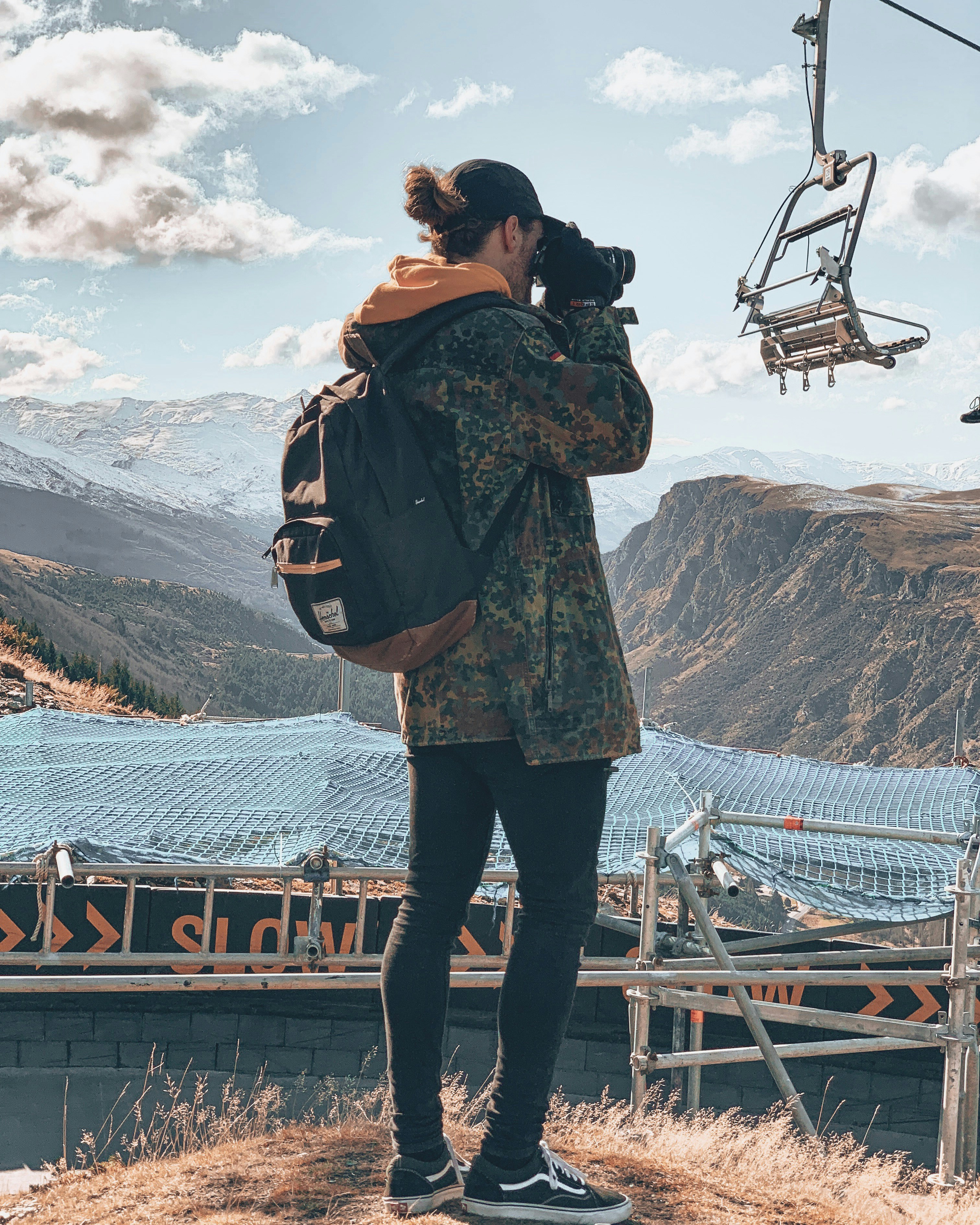 On the Ridge with a Lens: A Photographer’s Ascent