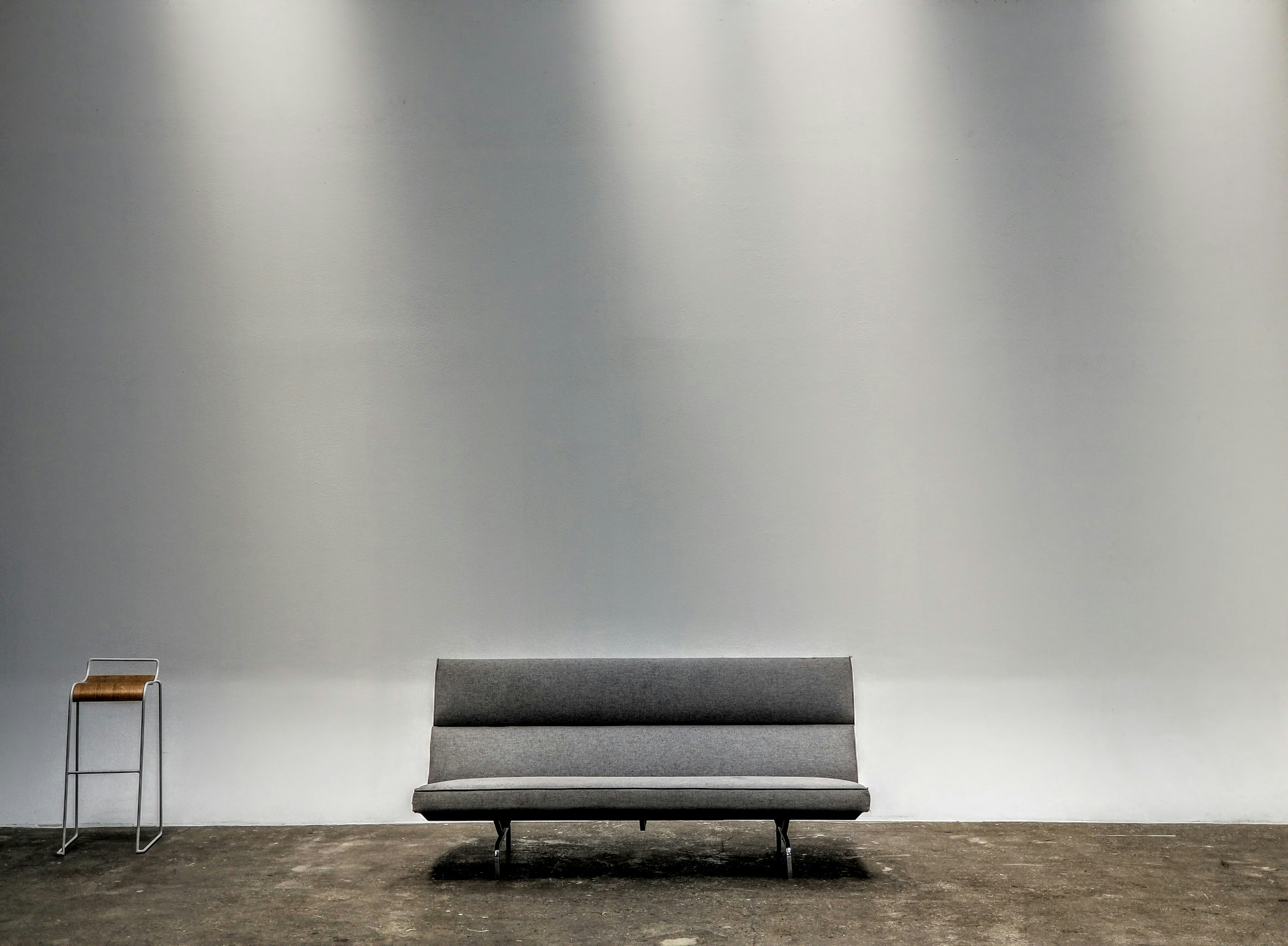 50,000+ Grey Wall Pictures | Download Free Images on Unsplash