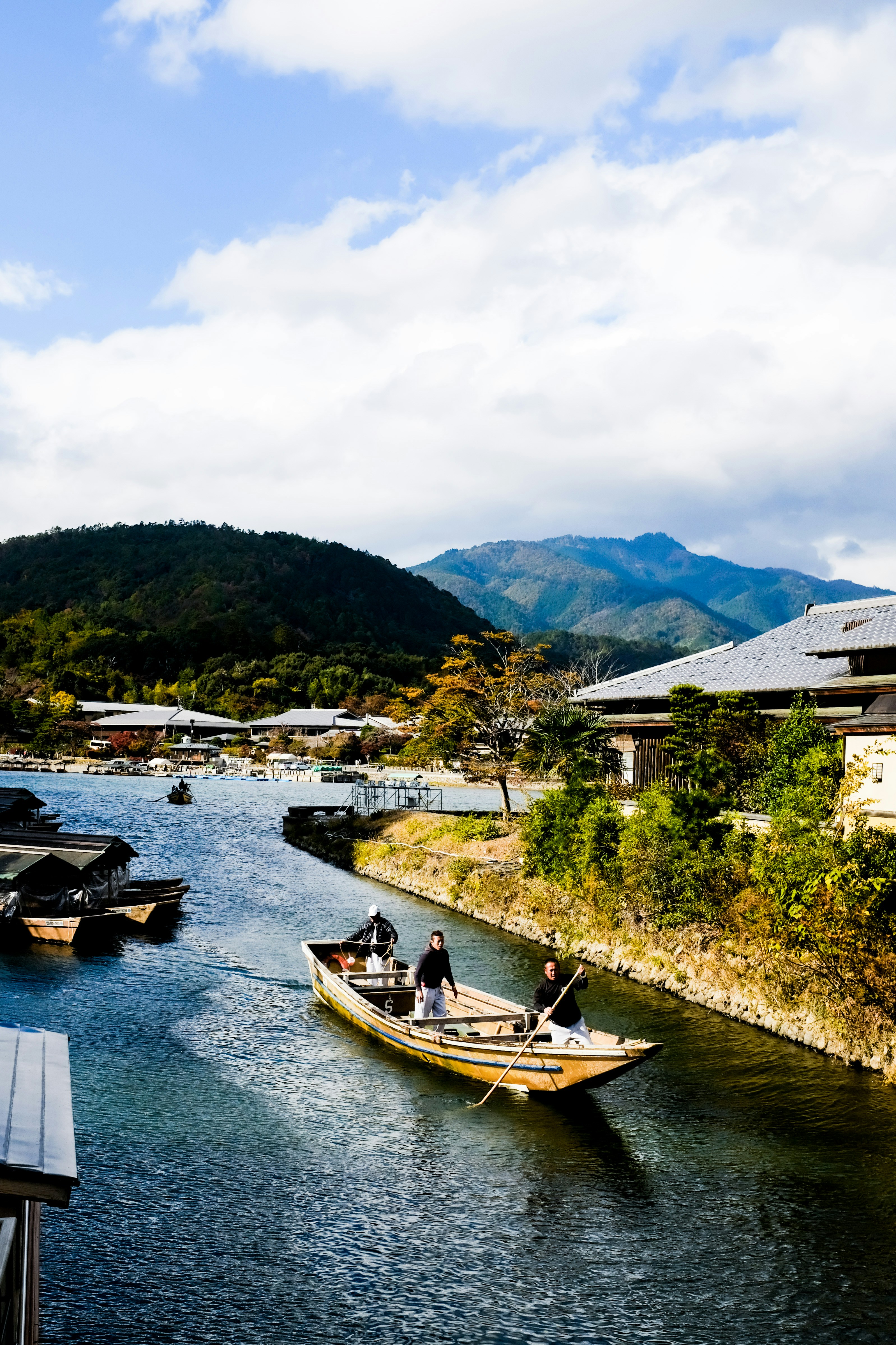 River Boat Pictures | Download Free Images on Unsplash