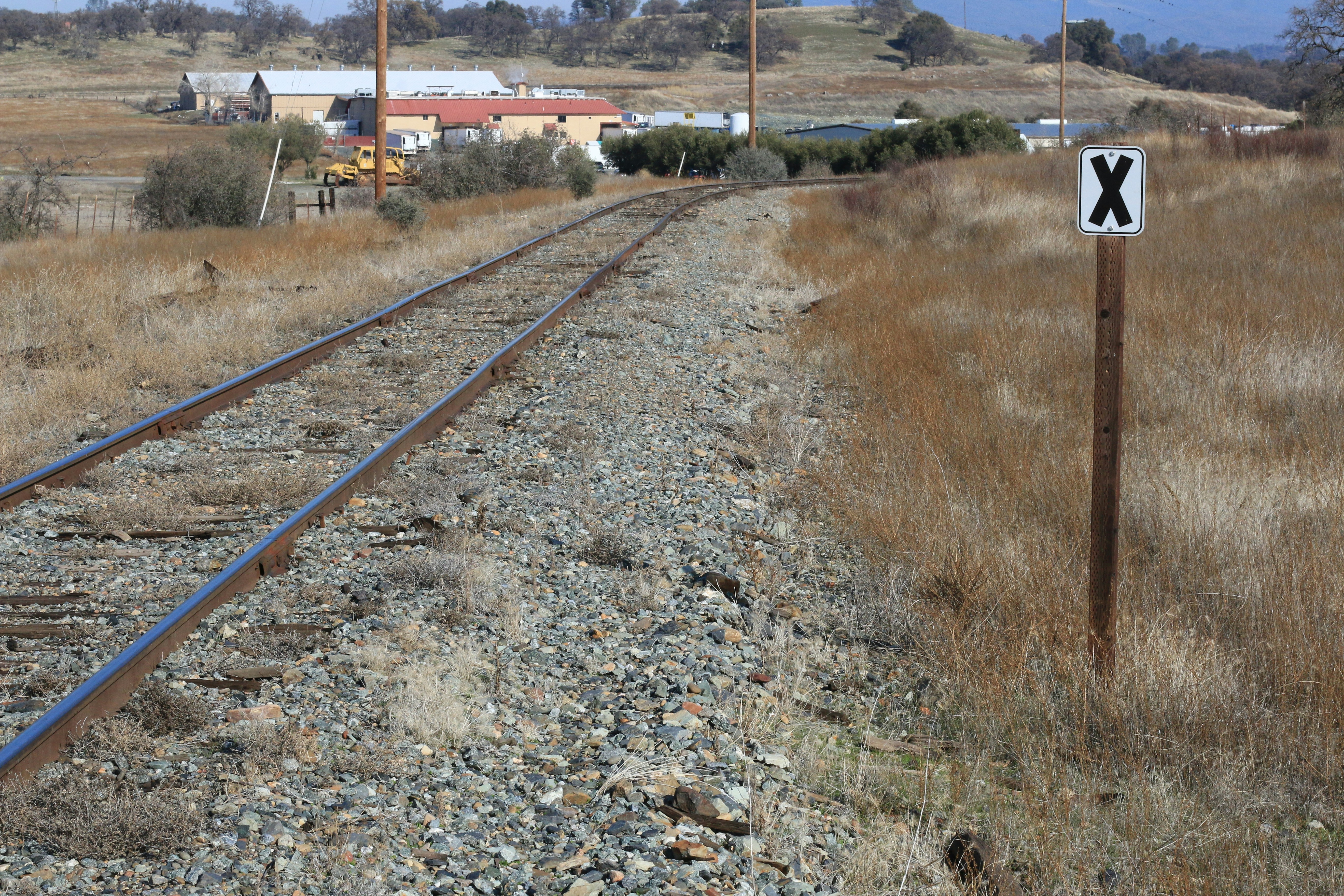 Brown and white road sign photo – Free Grey Image on Unsplash