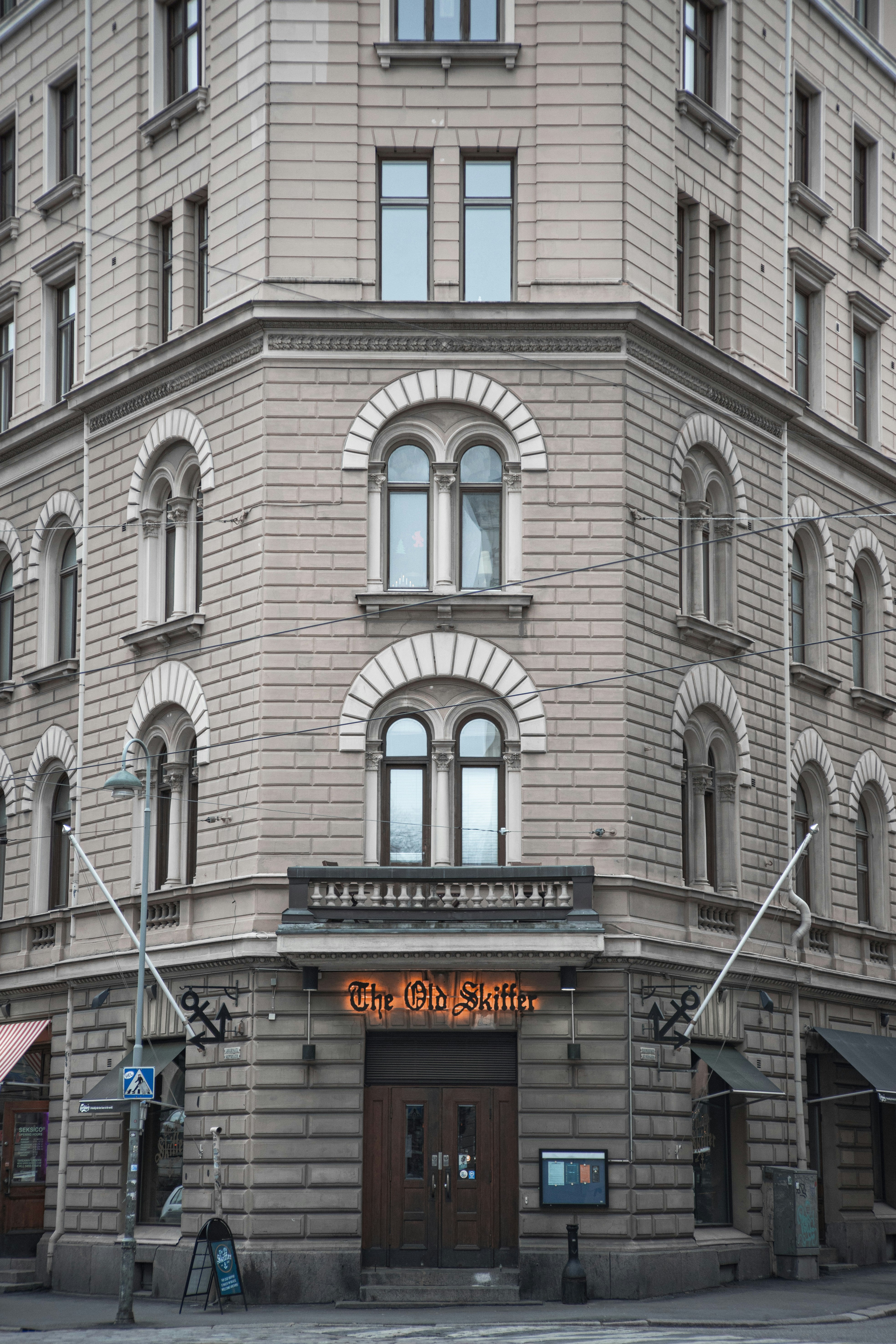 brown concrete building during daytime