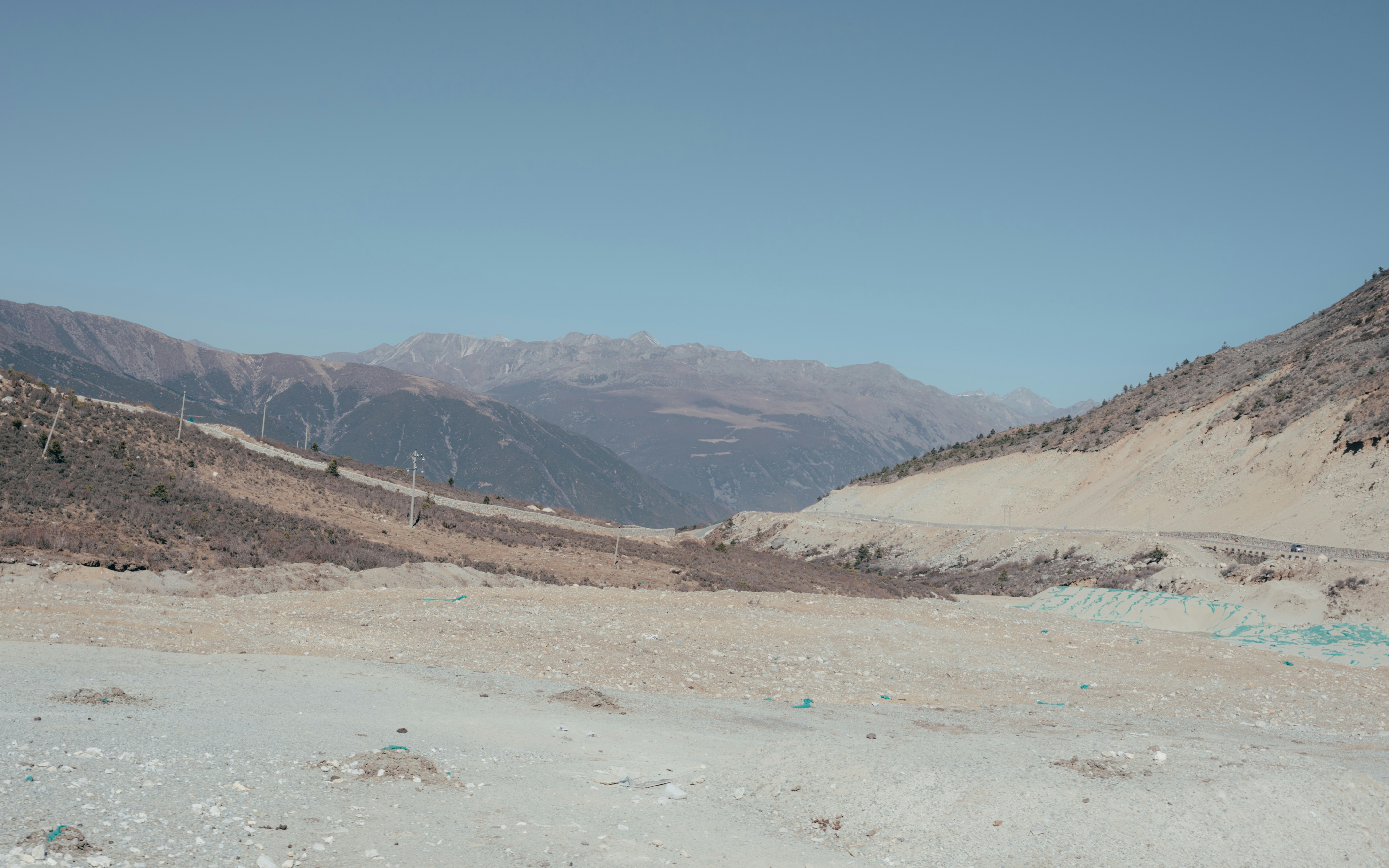 Brown and gray mountains under blue sky during daytime photo – Free ...