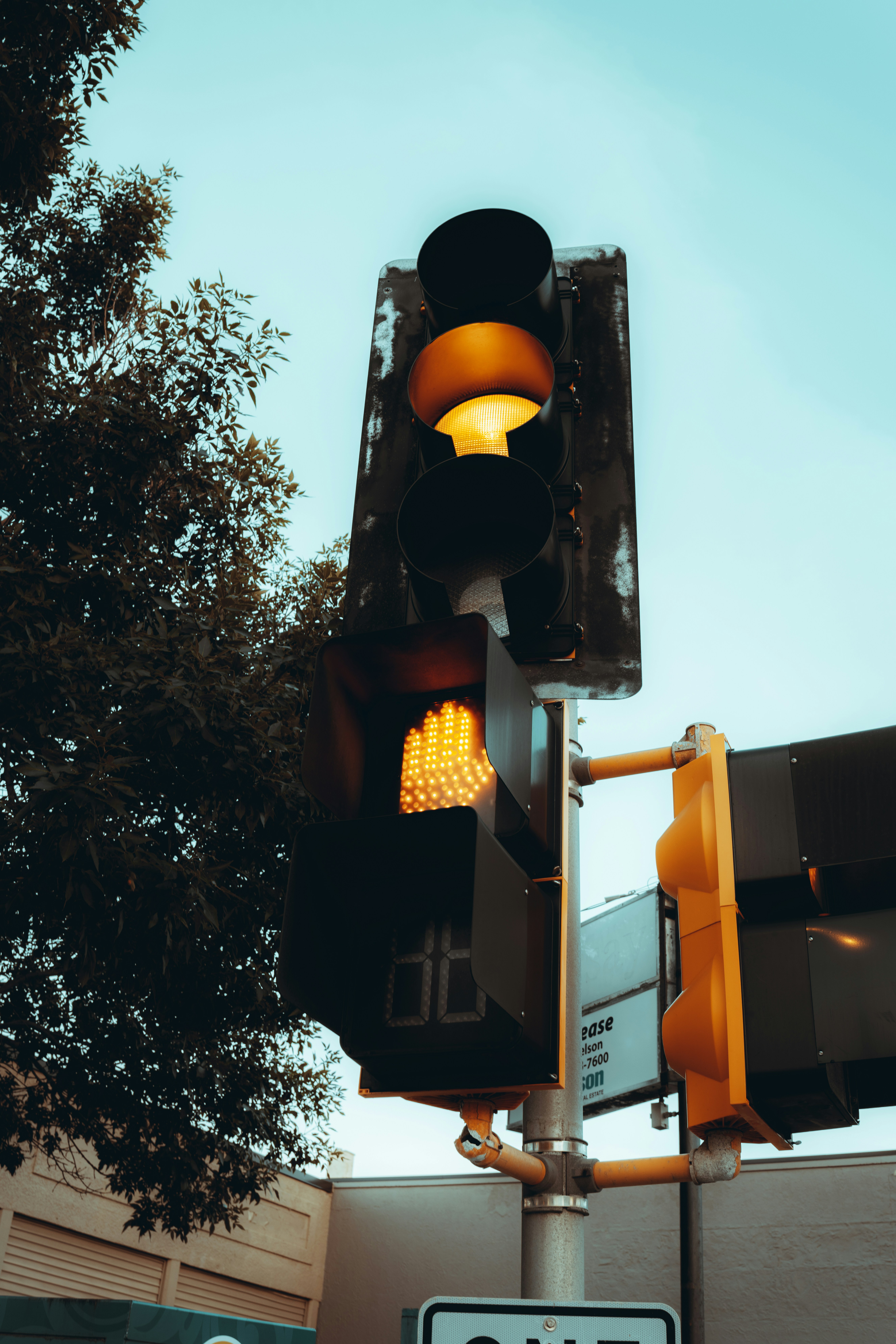 Stop Light Pictures | Download Free Images on Unsplash