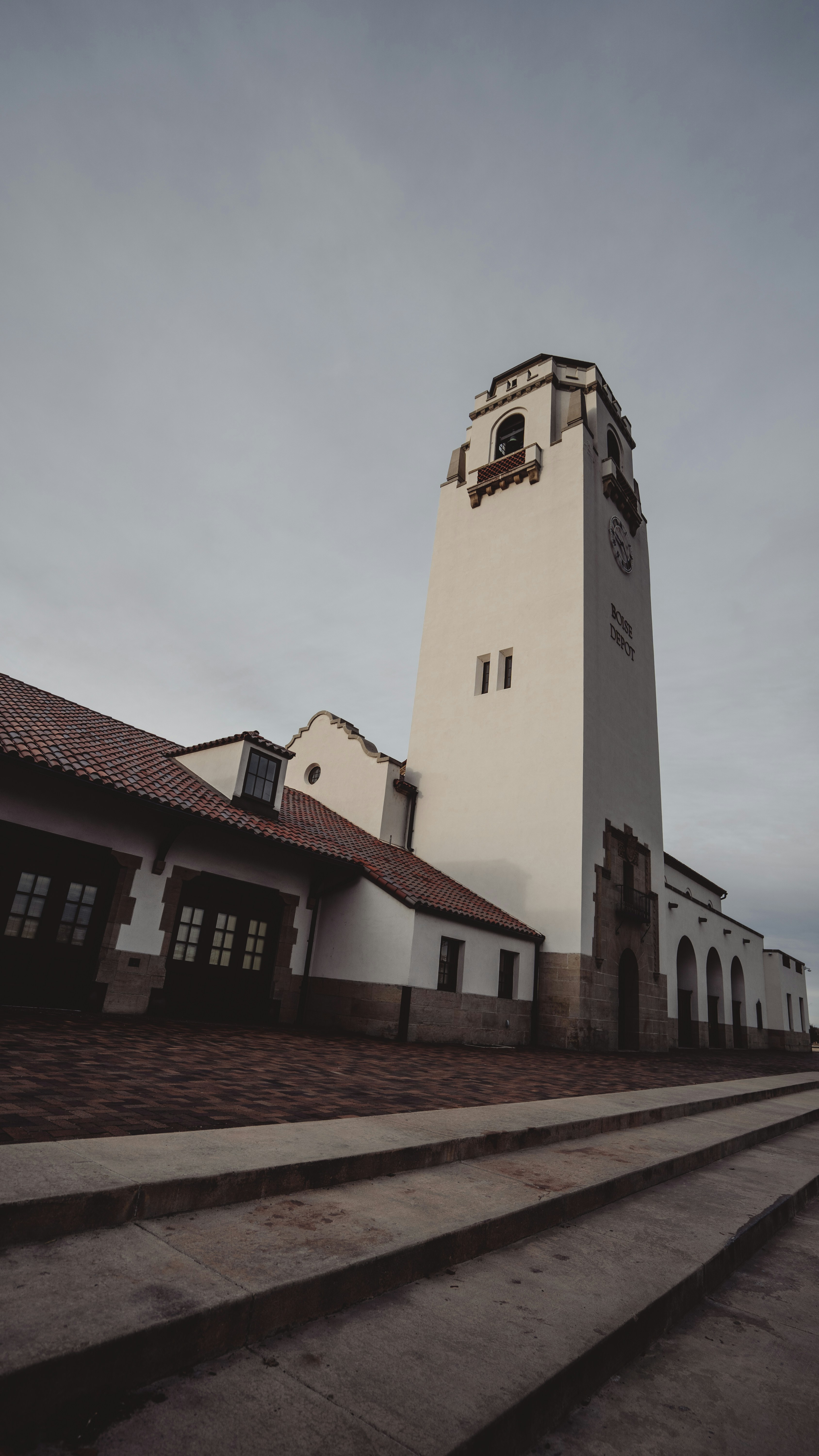 Come say hi on Instagram @fotowei