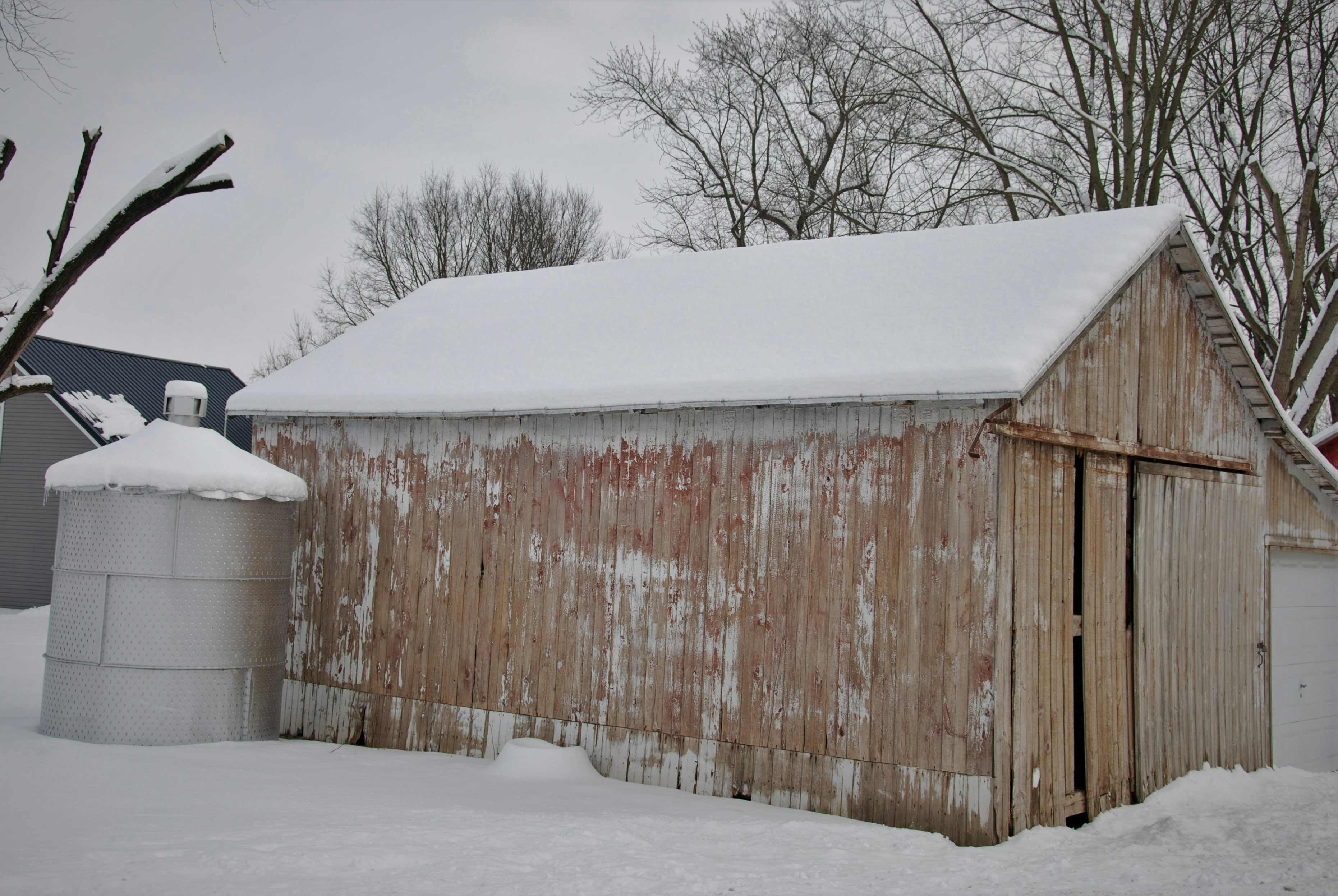 Brown wooden house covered with snow photo – Free Building Image on ...