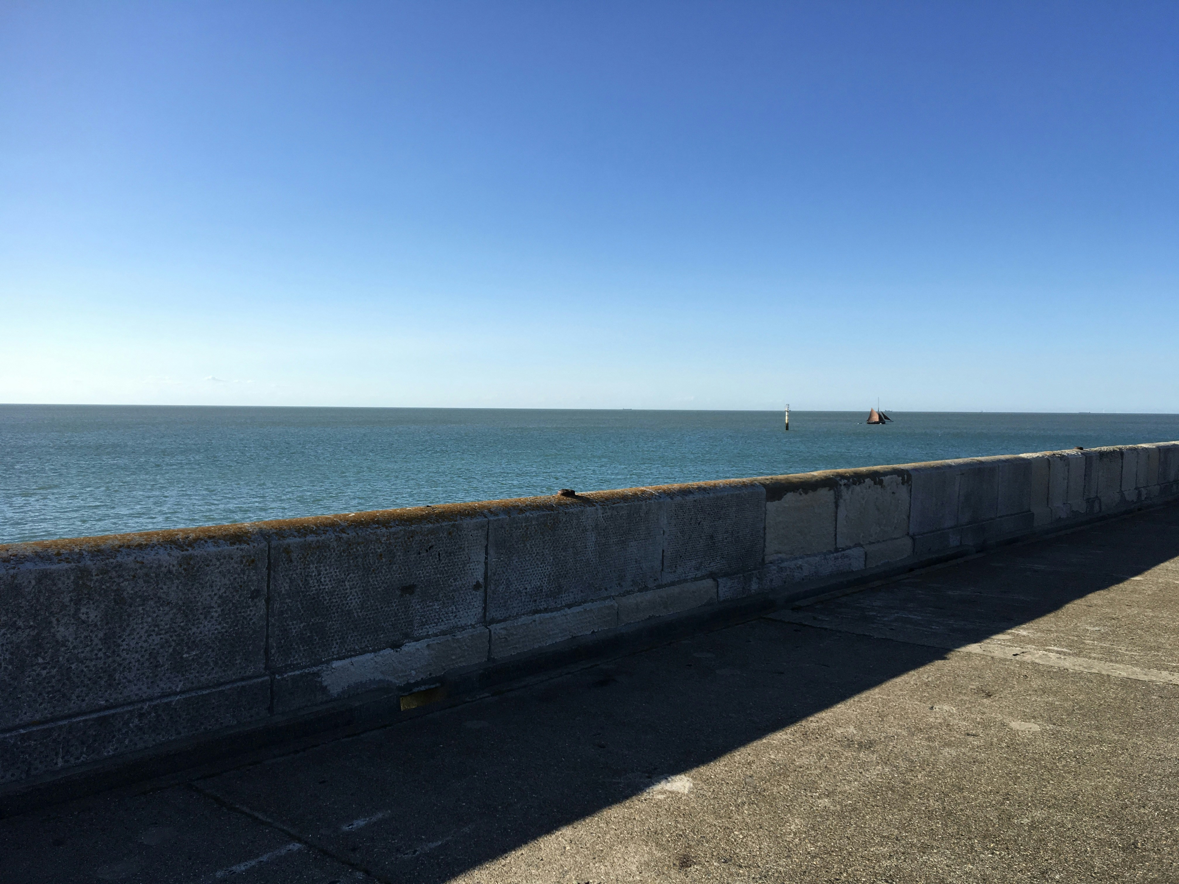 Sea Wall Pictures | Download Free Images on Unsplash