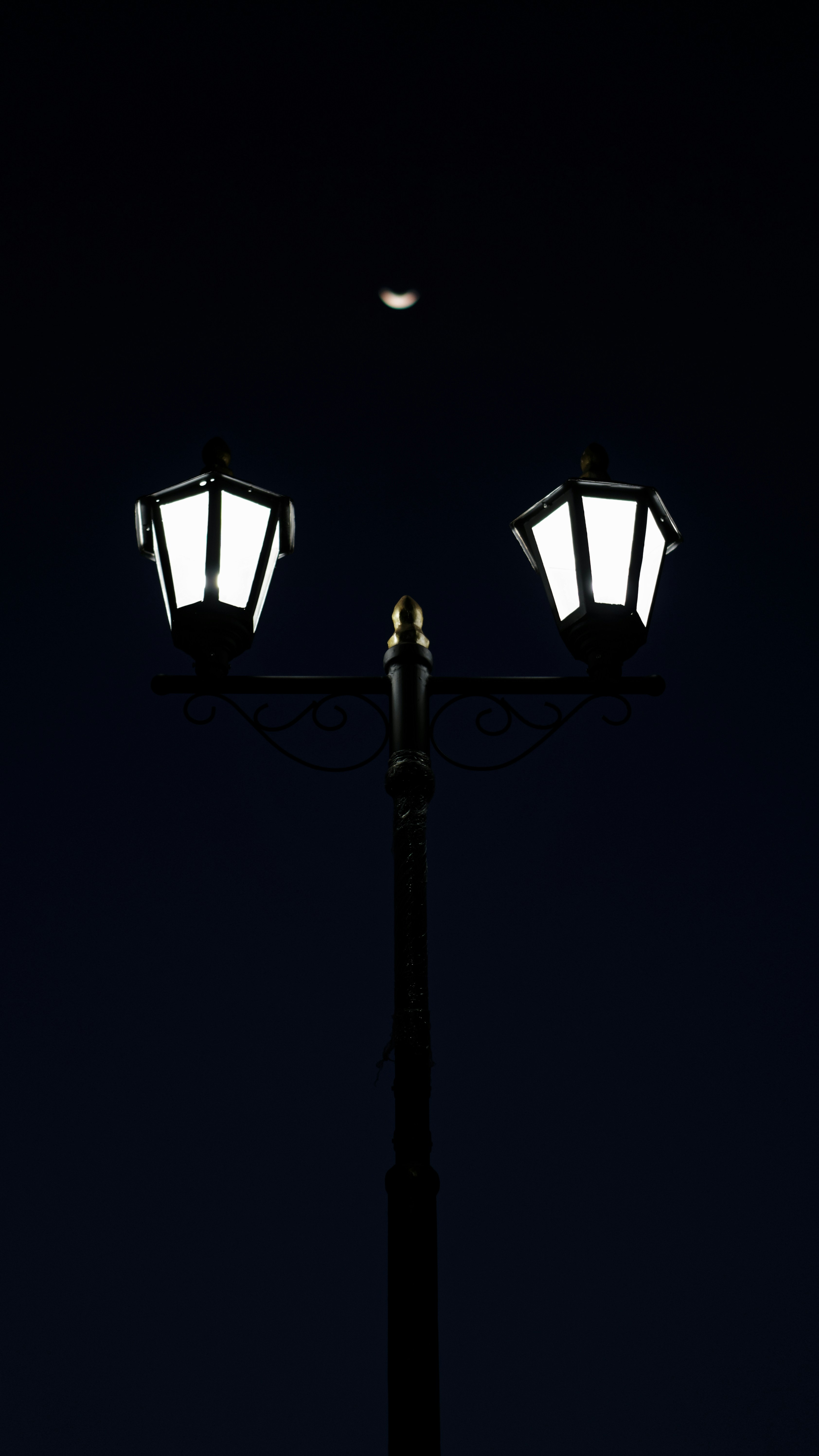 Black street light during night time photo – Free Lamp Image on Unsplash