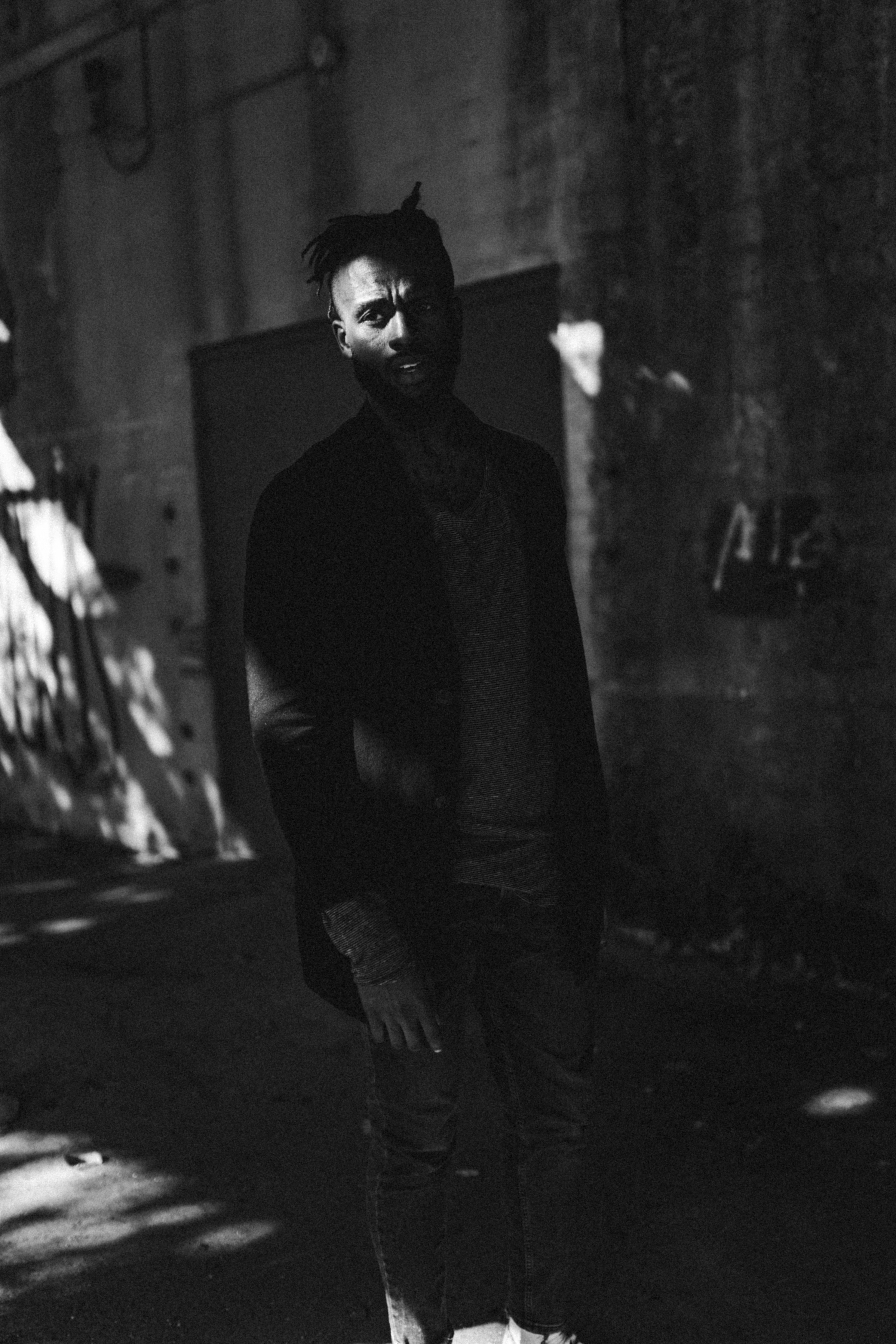 Man in black suit jacket photo – Free Male model Image on Unsplash