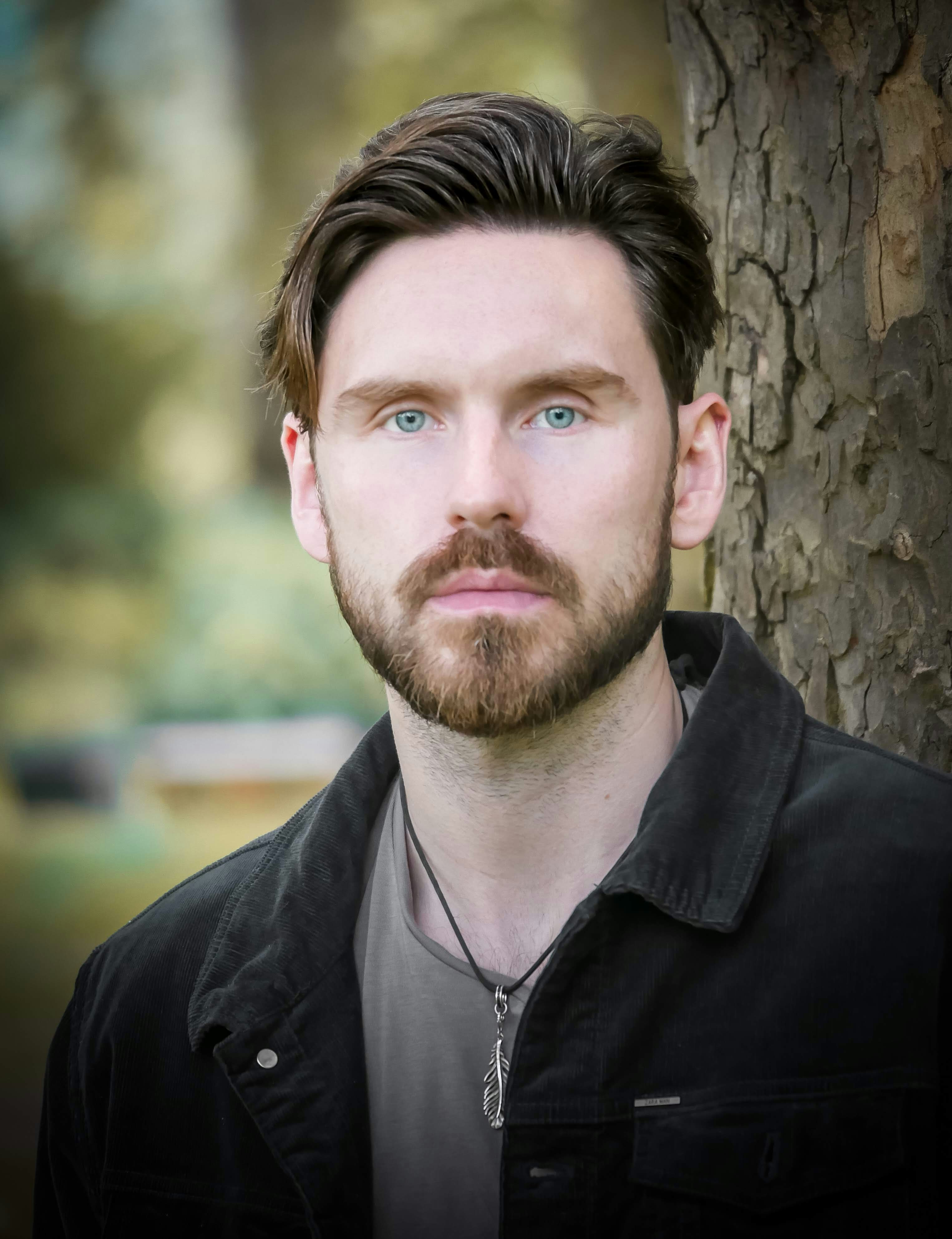 Beard Model Pictures | Download Free Images on Unsplash