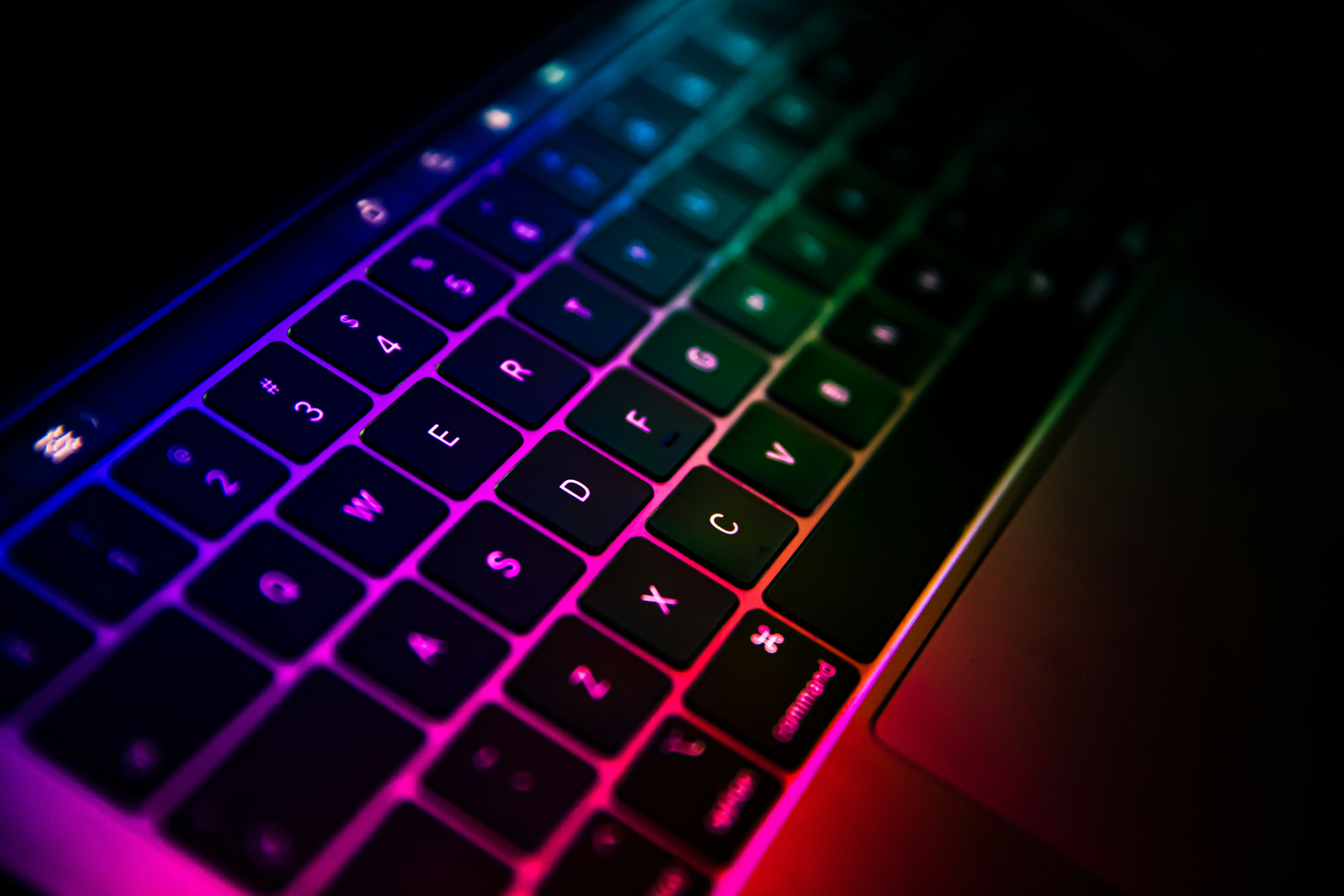 Tech | 2 best free tech photos on Unsplash