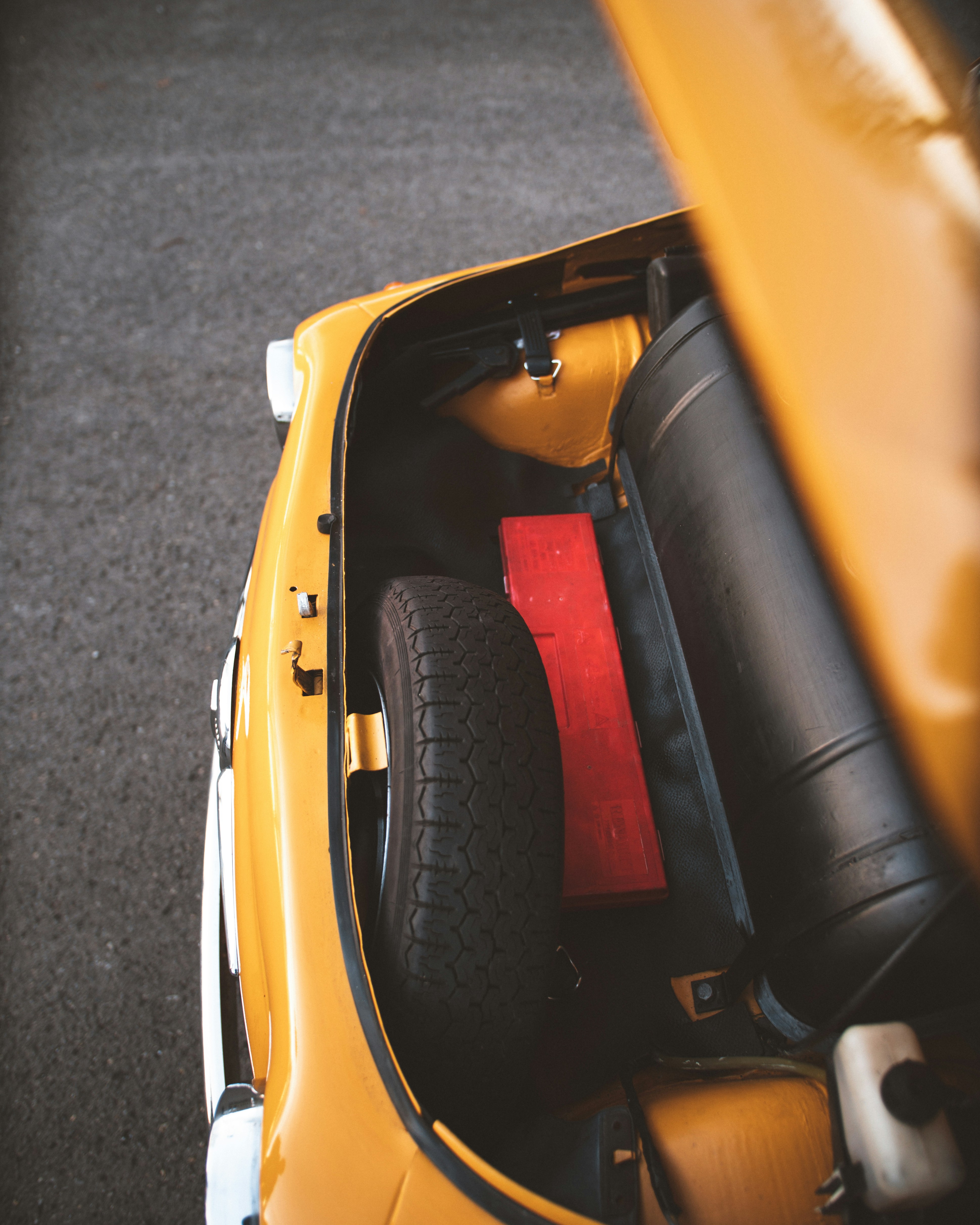 Black and yellow car seat photo – Free Germany Image on Unsplash
