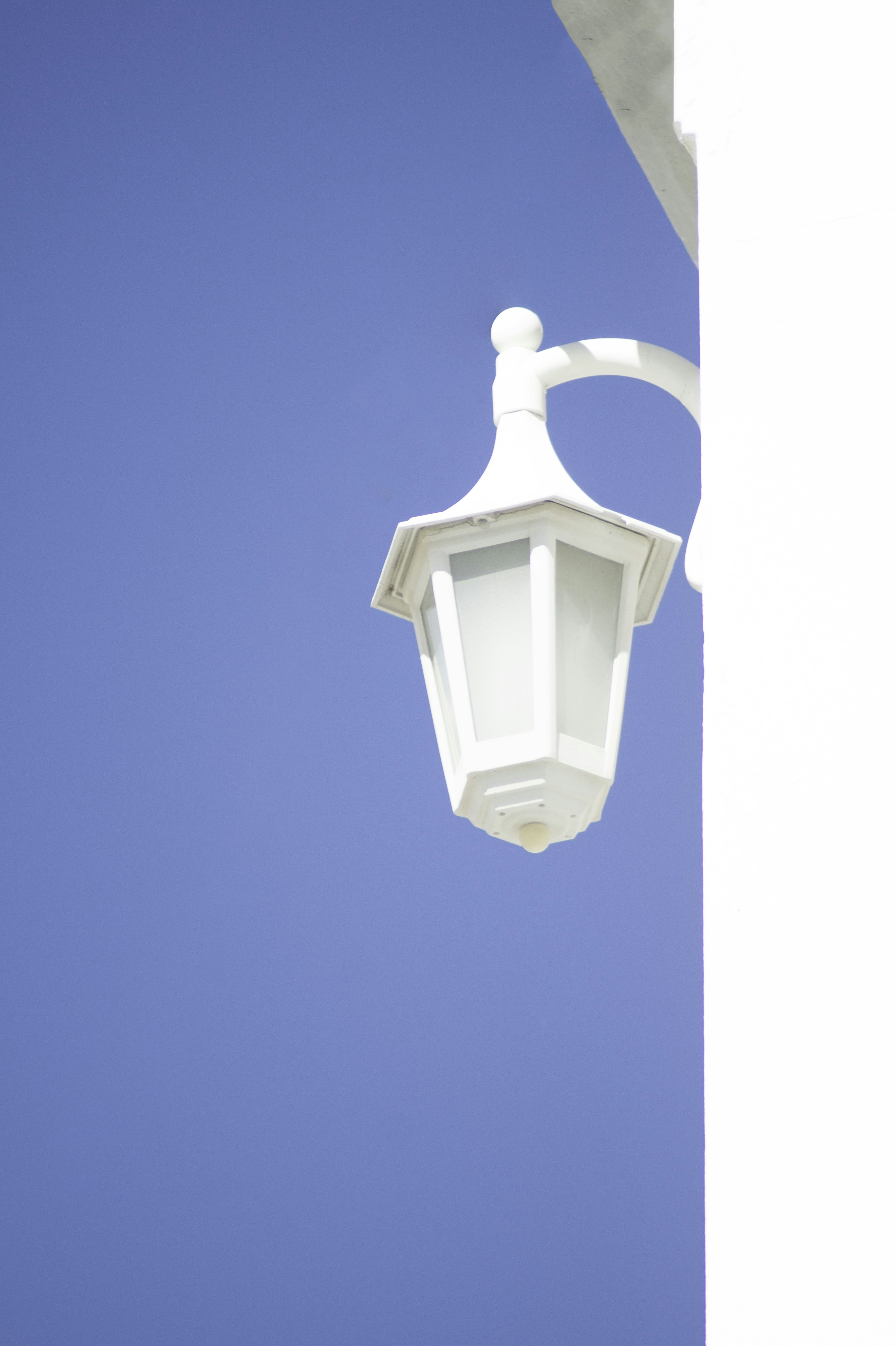 Cerulean Sky, a White Lantern: A Minimalist Architectural Moment