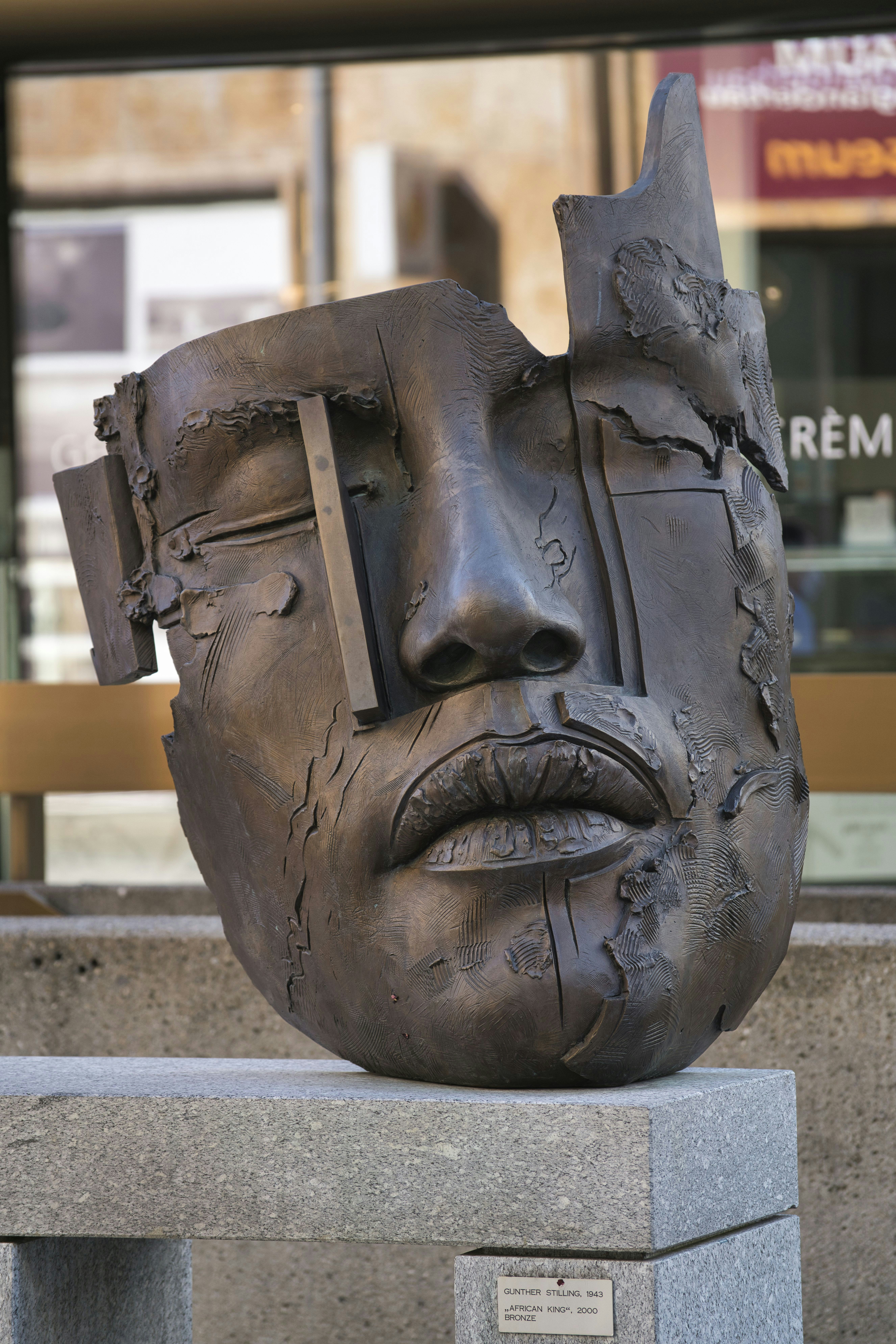 Visage humain en bois brun sculpté décor photo – Photo Gris Gratuite ...