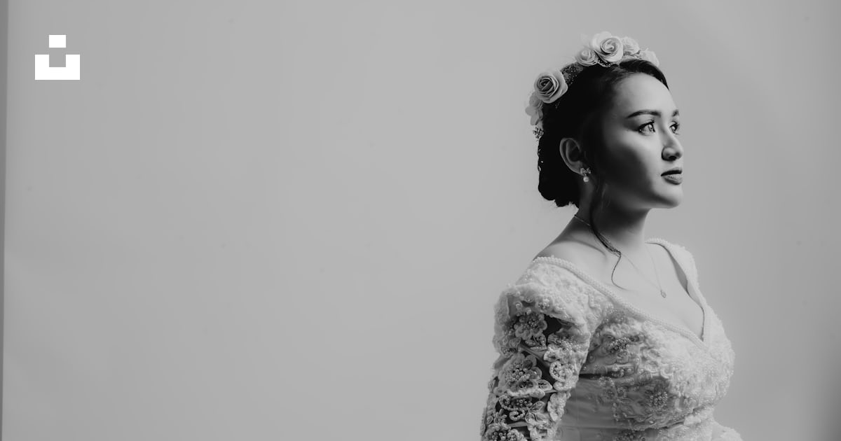 Woman In White Floral Dress Photo Free Grey Image On Unsplash