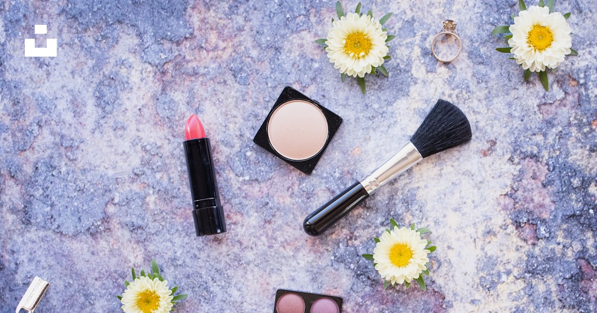 Black And Red Makeup Brush Photo Free Jewellery Image On Unsplash