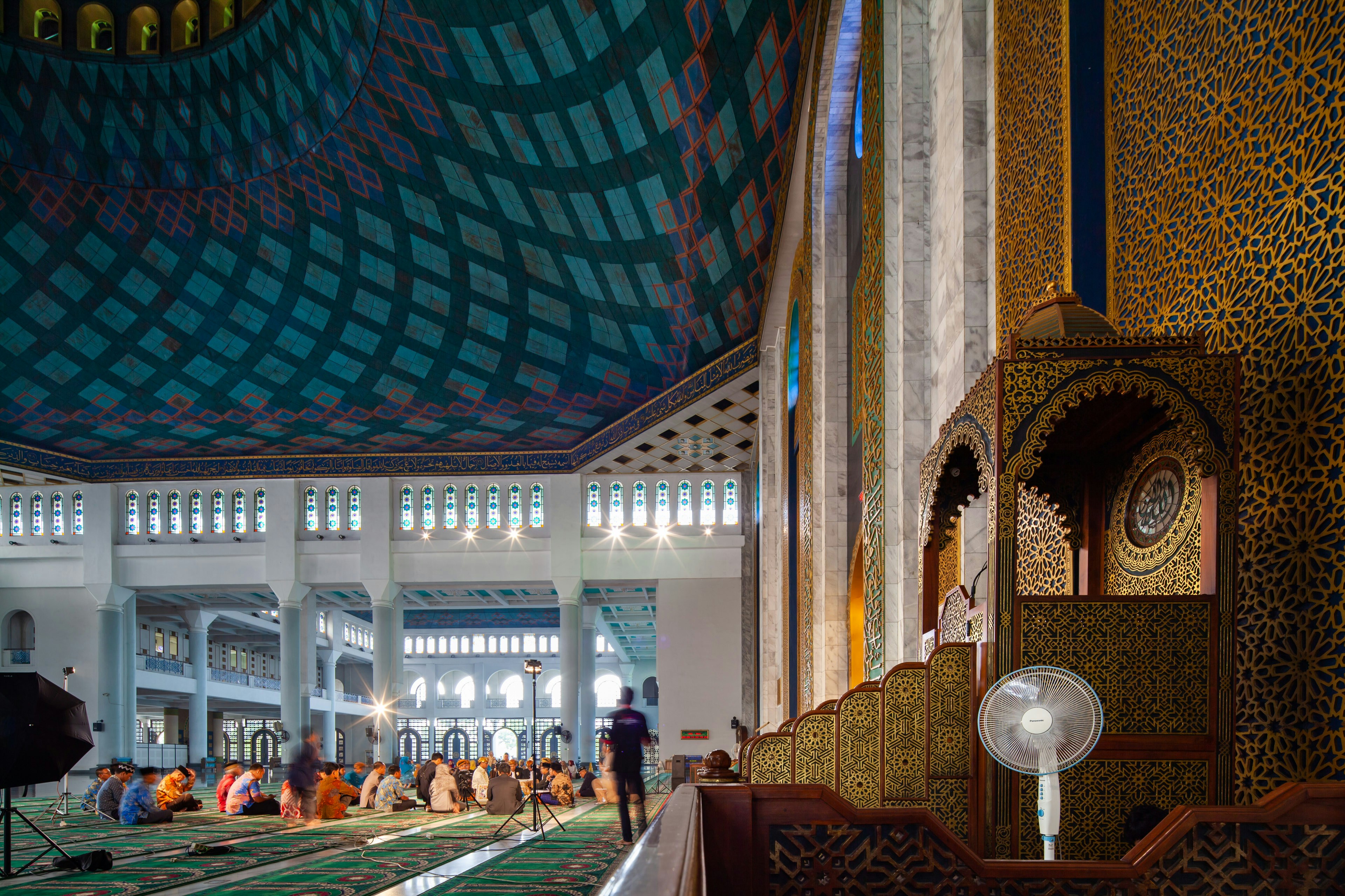 nizar kauzar (@nizar_kauzar) | Unsplash Photo Community