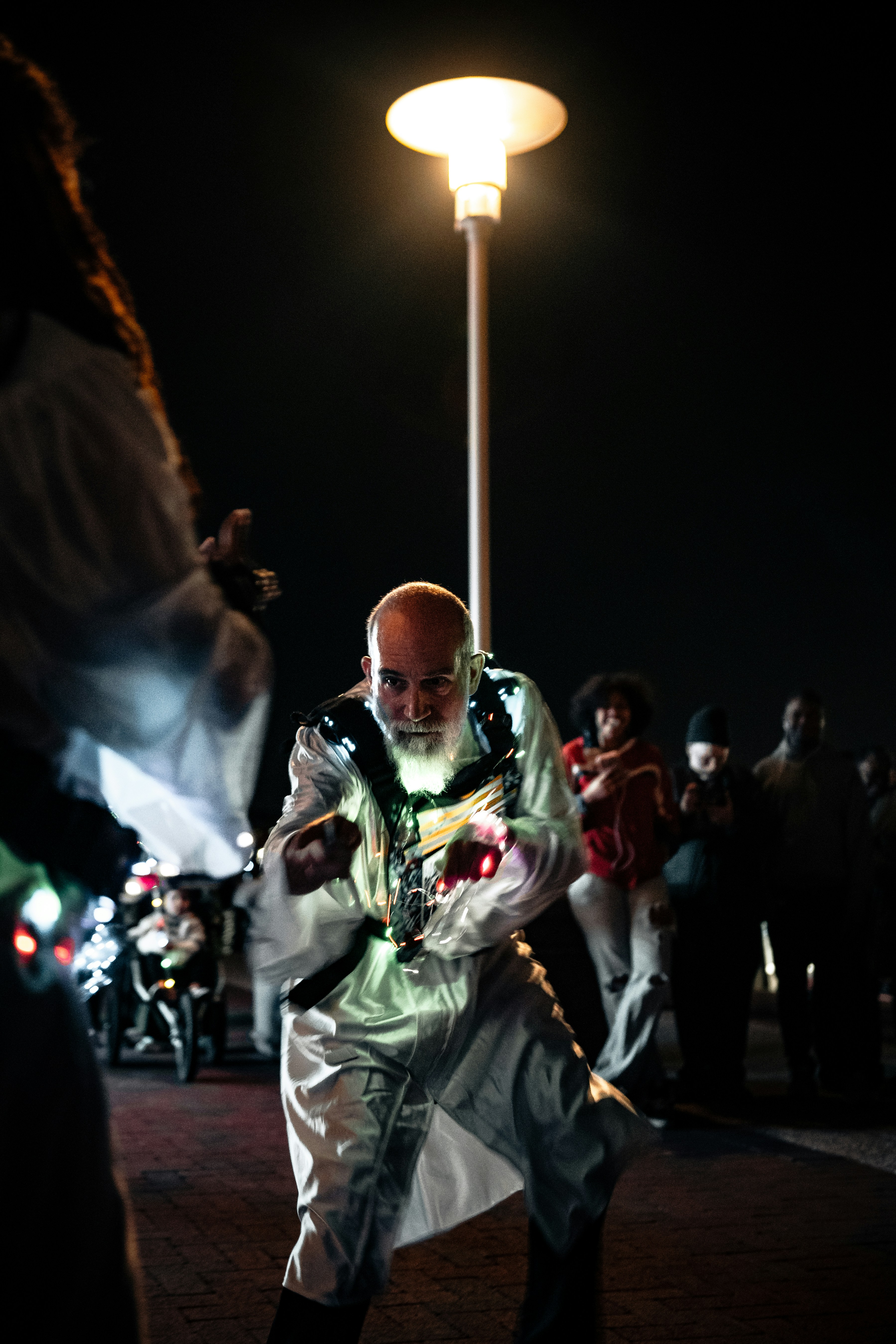 Midnight Neon: The Street Scientist in a Glowing Gauntlet