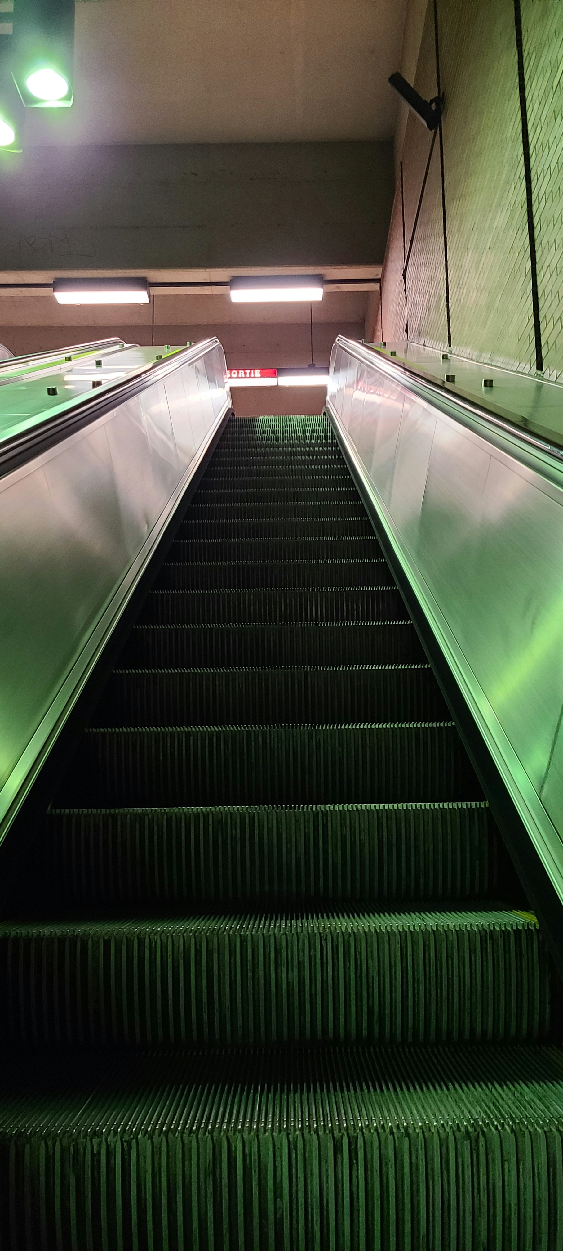 Kenneth Garc (@kennethgarc) | Unsplash Photo Community