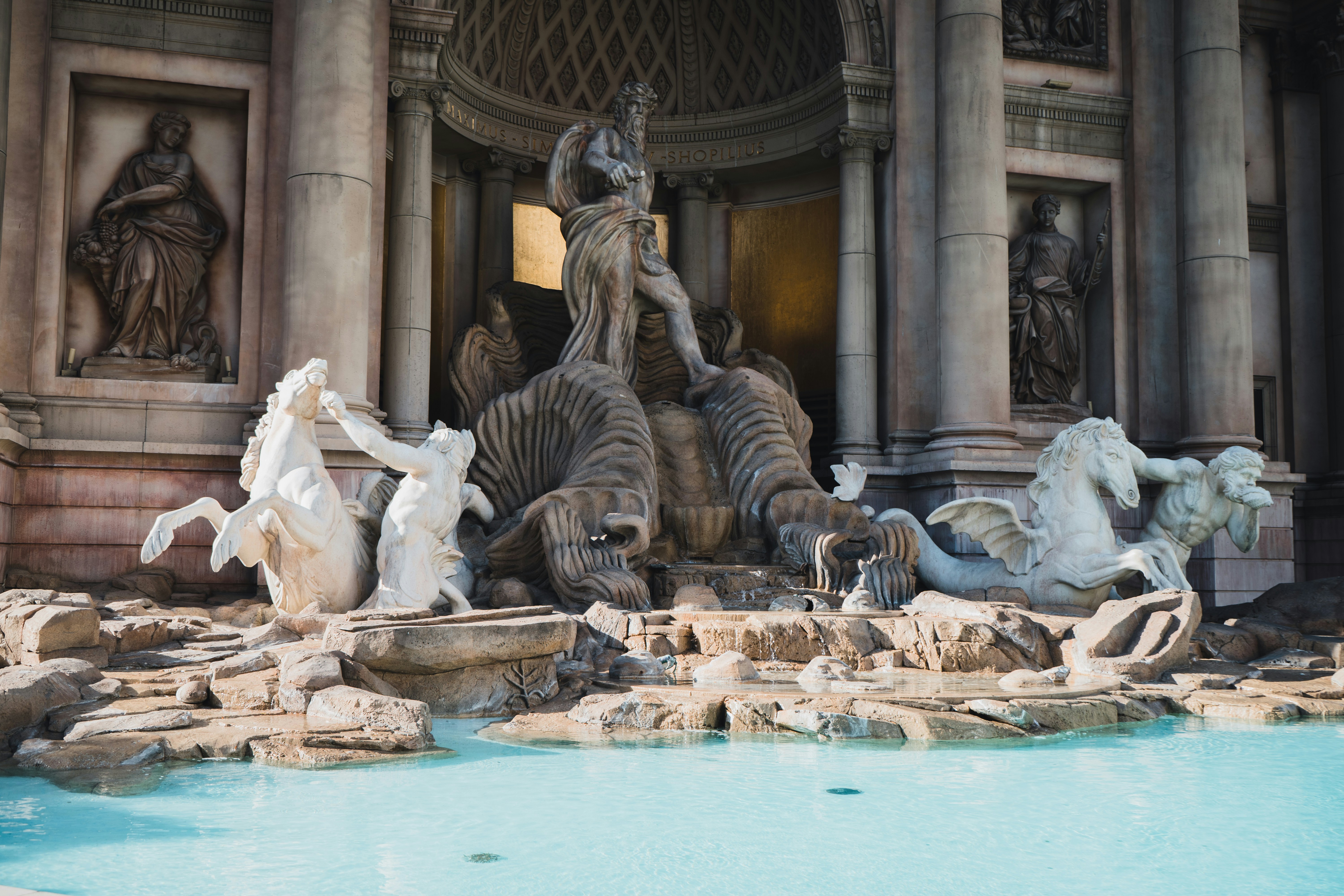 Gray concrete statue on water fountain photo – Free Grey Image on Unsplash