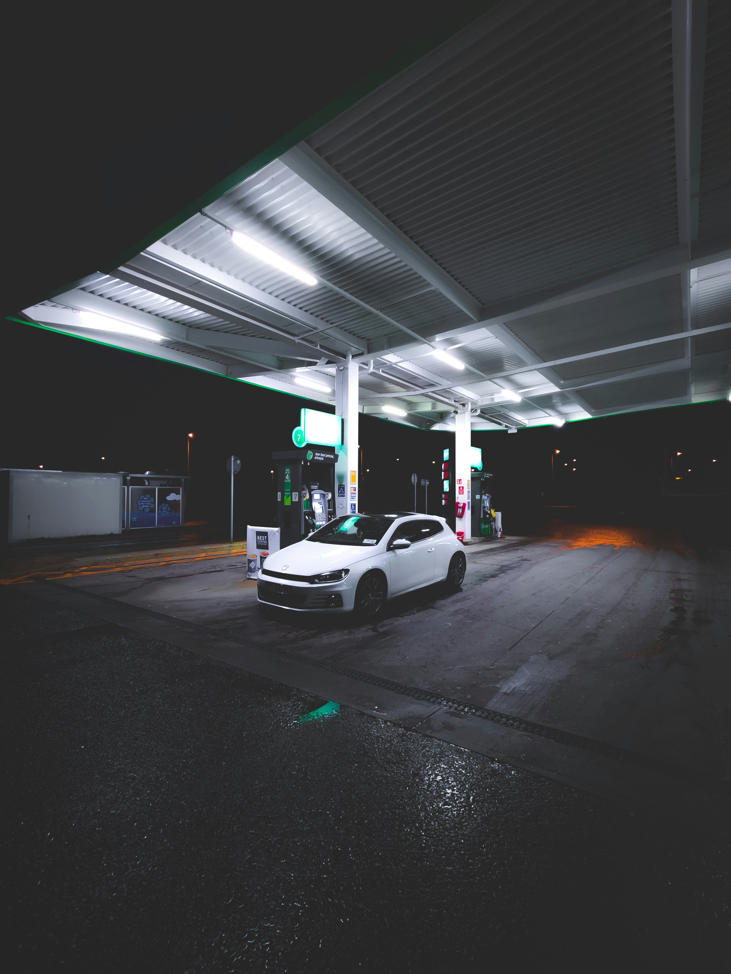 Fuel Pictures | Download Free Images & Stock Photos on Unsplash