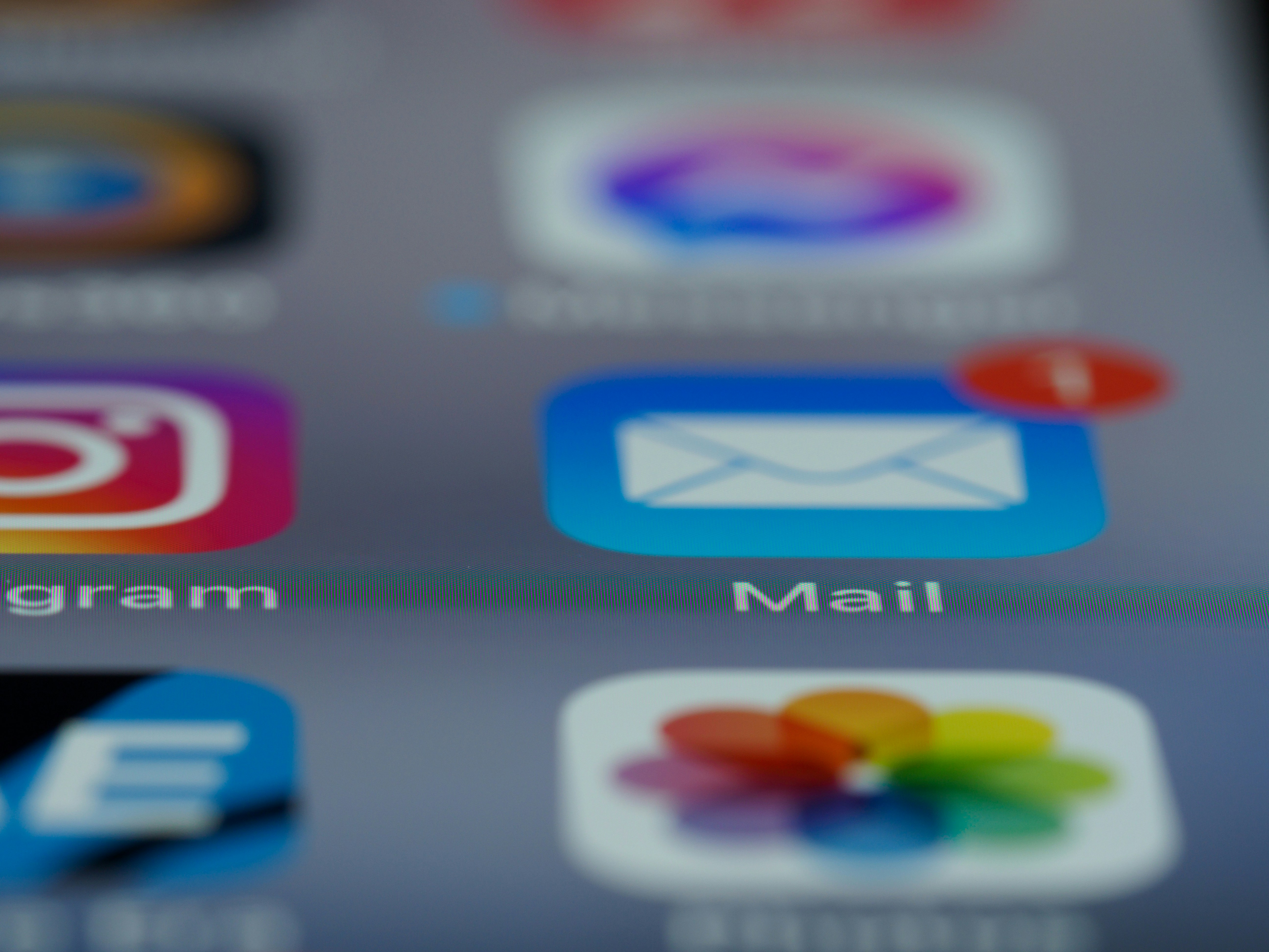 Iphone screen showing icons with icons photo – Free Phone Image on Unsplash