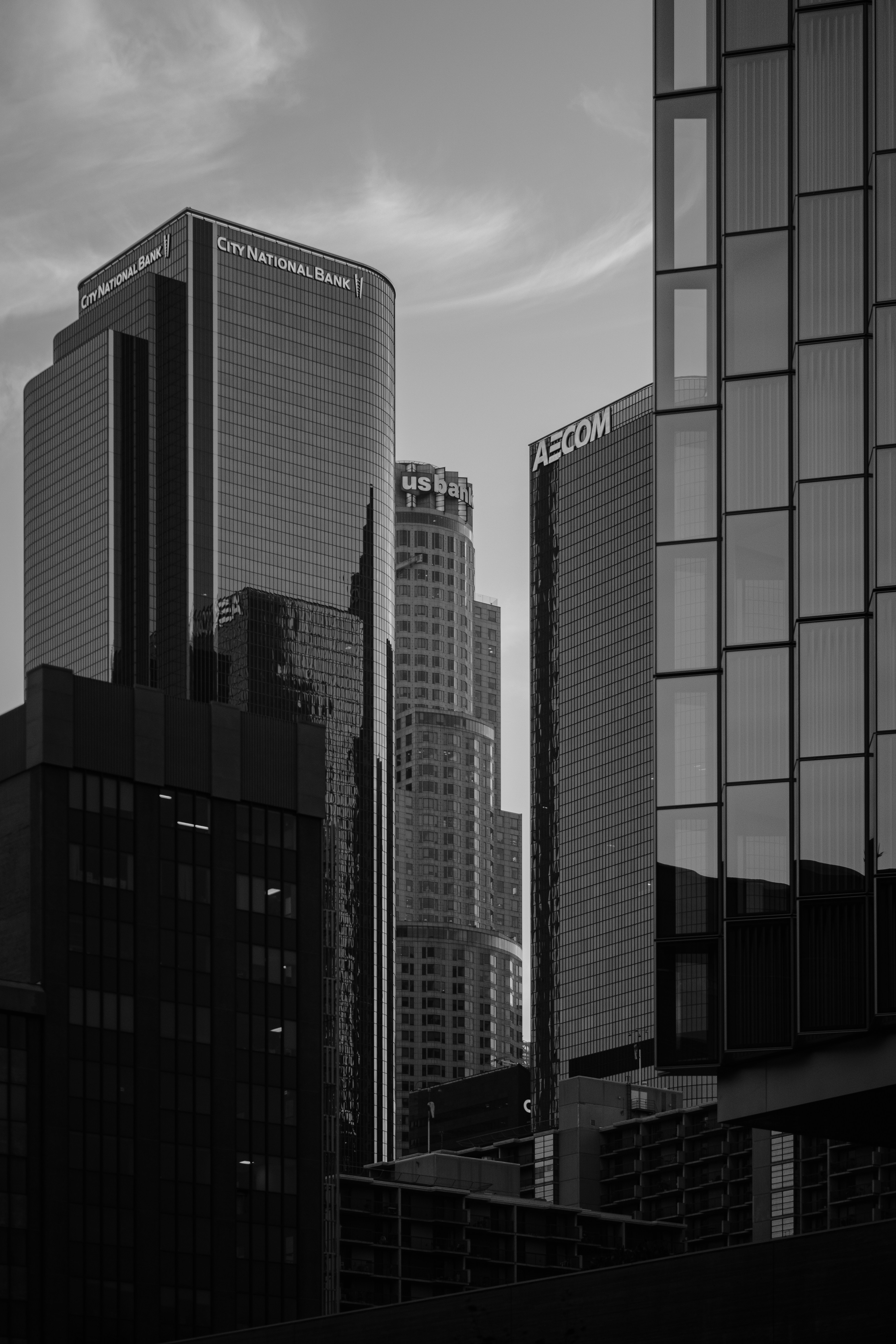 Grayscale photo of high rise building photo – Free Grey Image on Unsplash