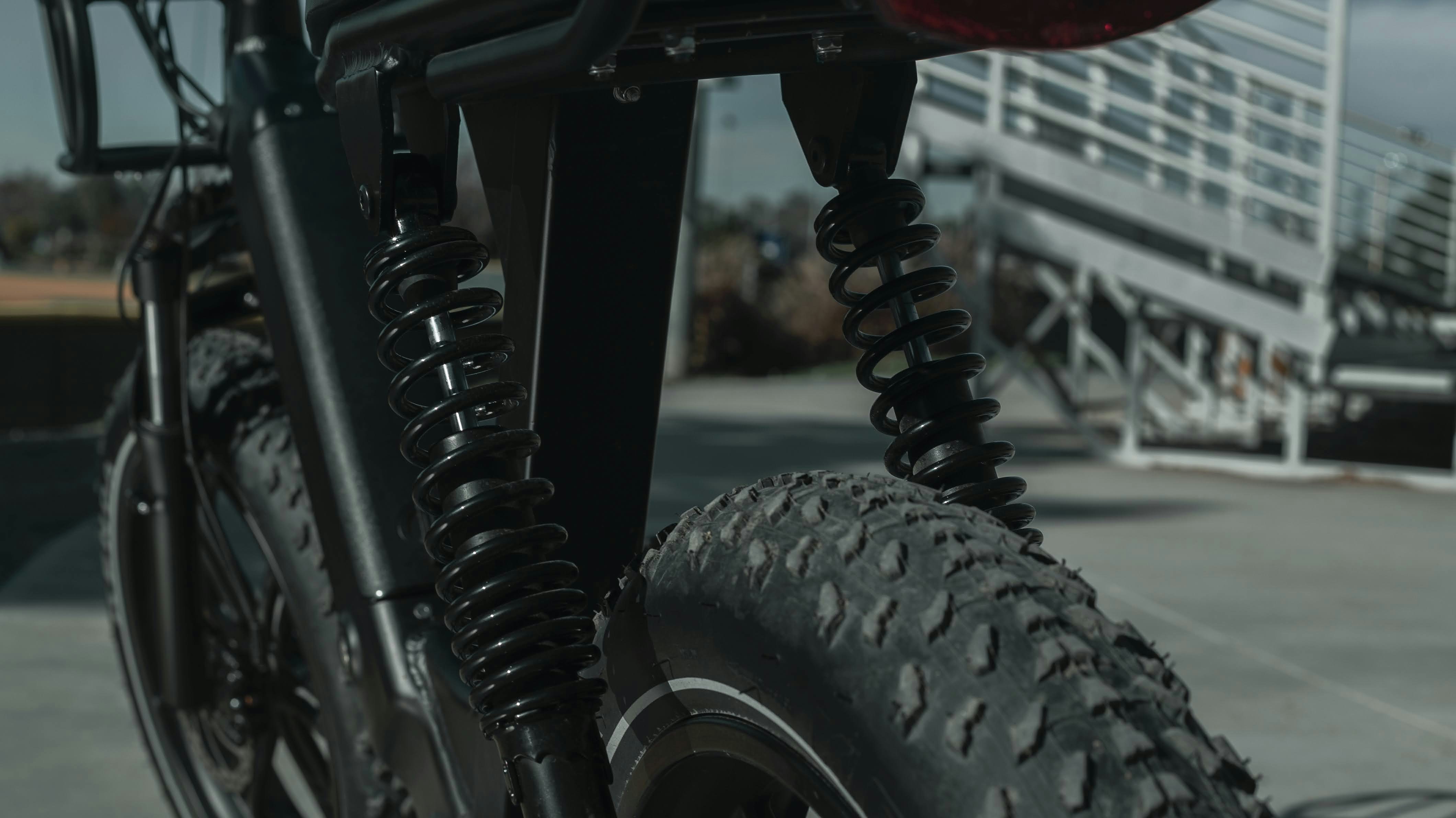 Front-Wender: The Coil-Linked Front Wheel of an Evolved Bike