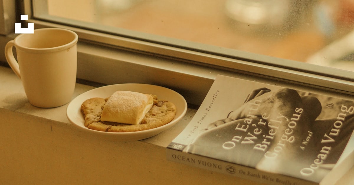 Tasse En Céramique Blanche Sur Table Blanche Photo Photo Wes Anderson