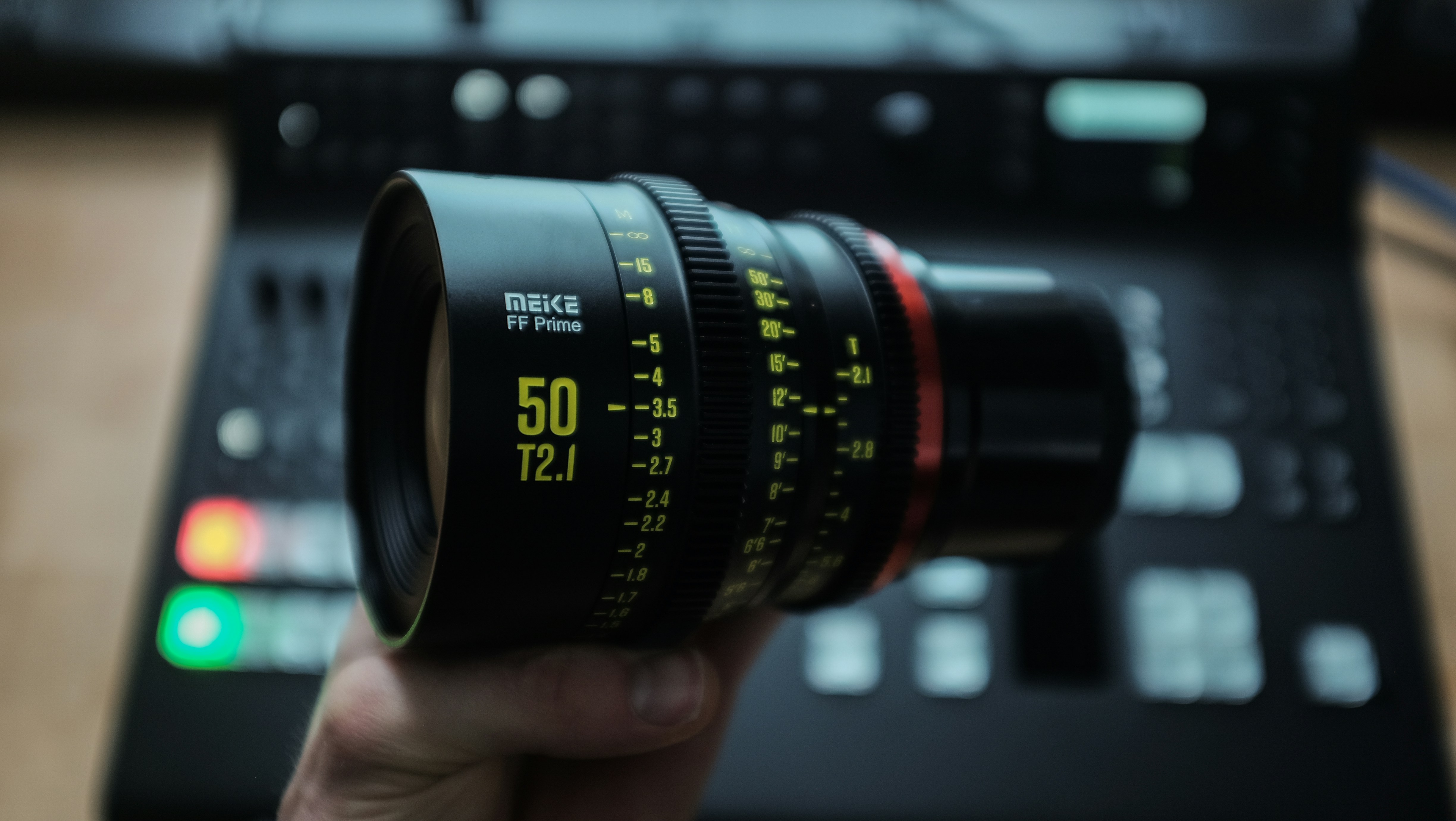 Close-Up of a Vintage Cine Lens: Precision and Craft