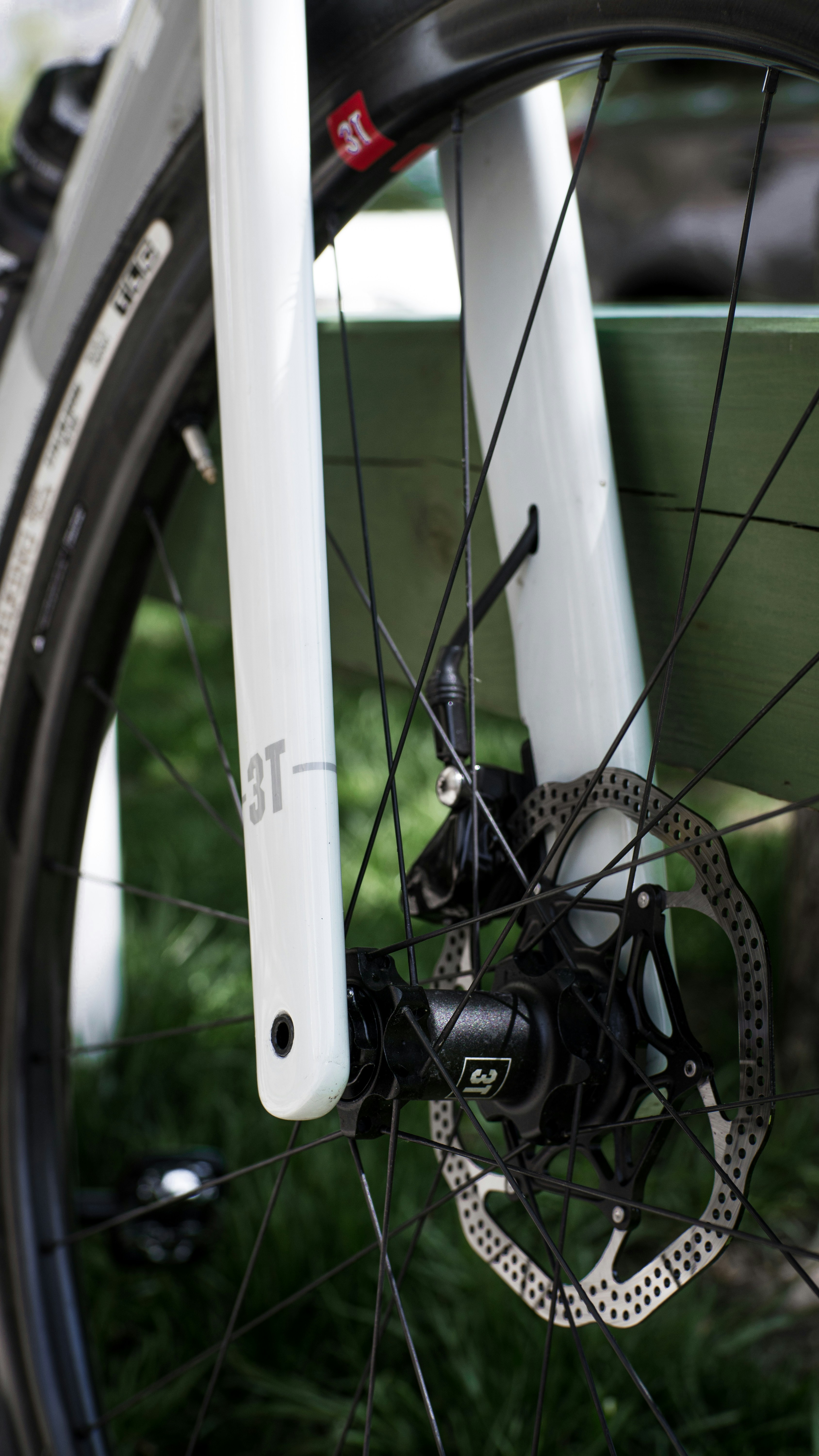 Black and silver bicycle wheel photo – Free Bike Image on Unsplash