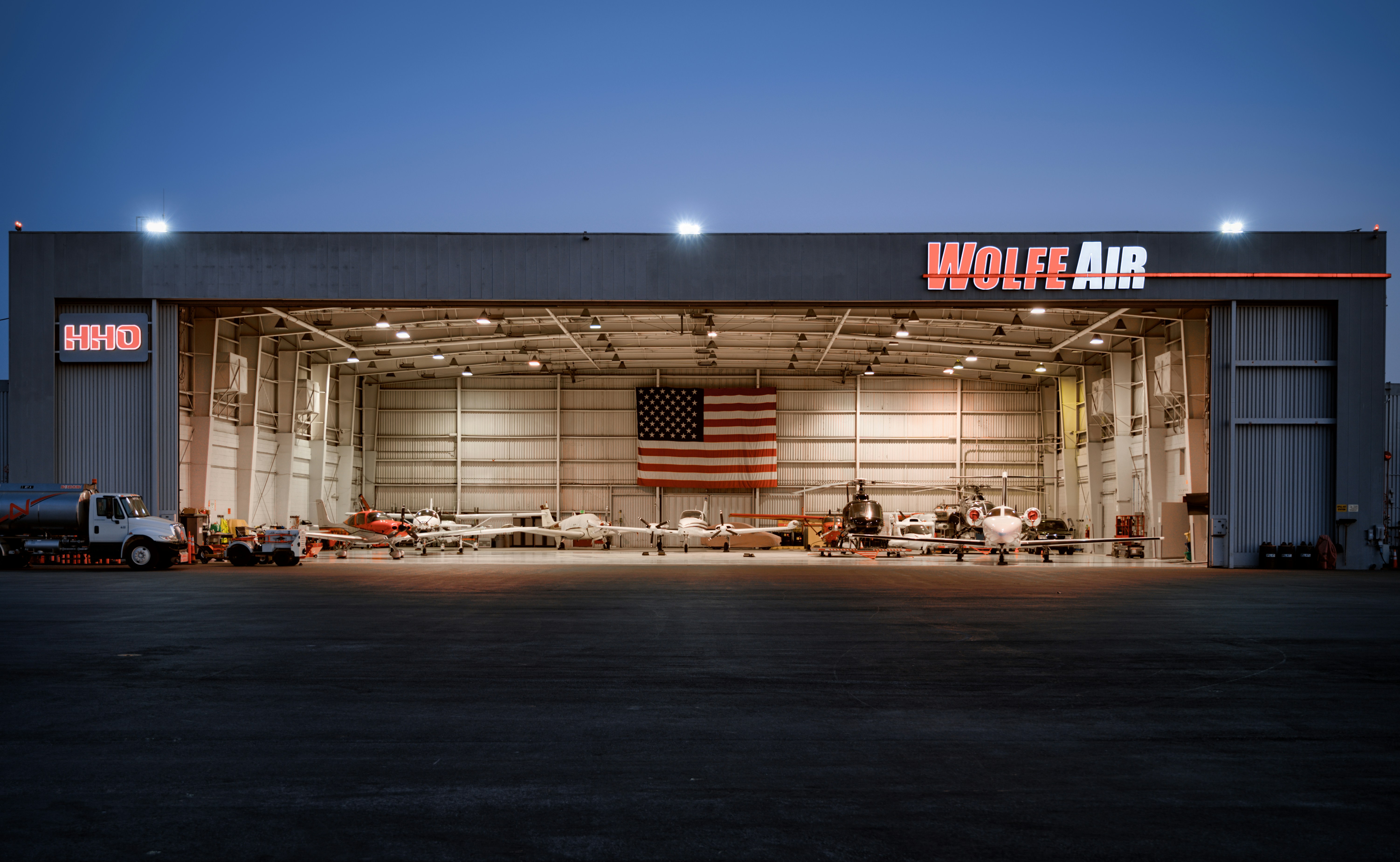 Hangar Haven: A Tribute to Aviation Craftsmanship