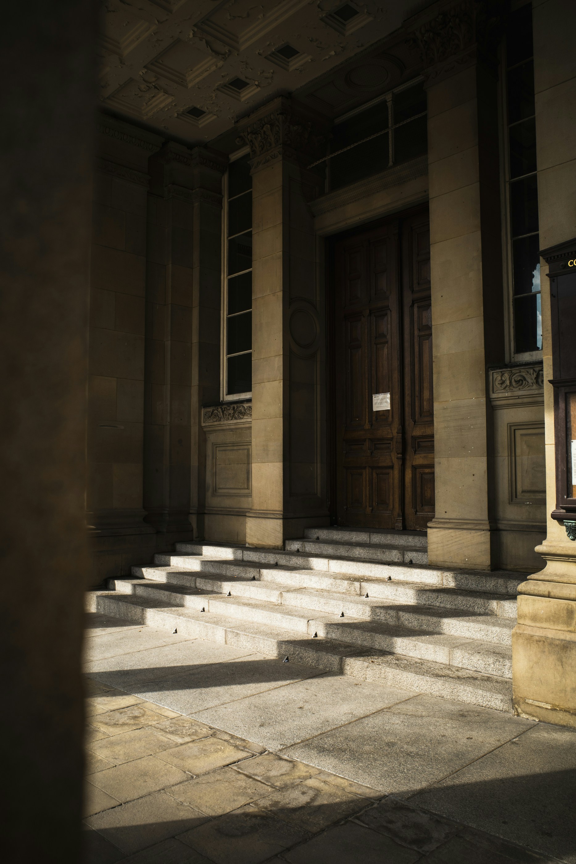 A building with a bunch of steps leading up to it photo – Free Banister ...