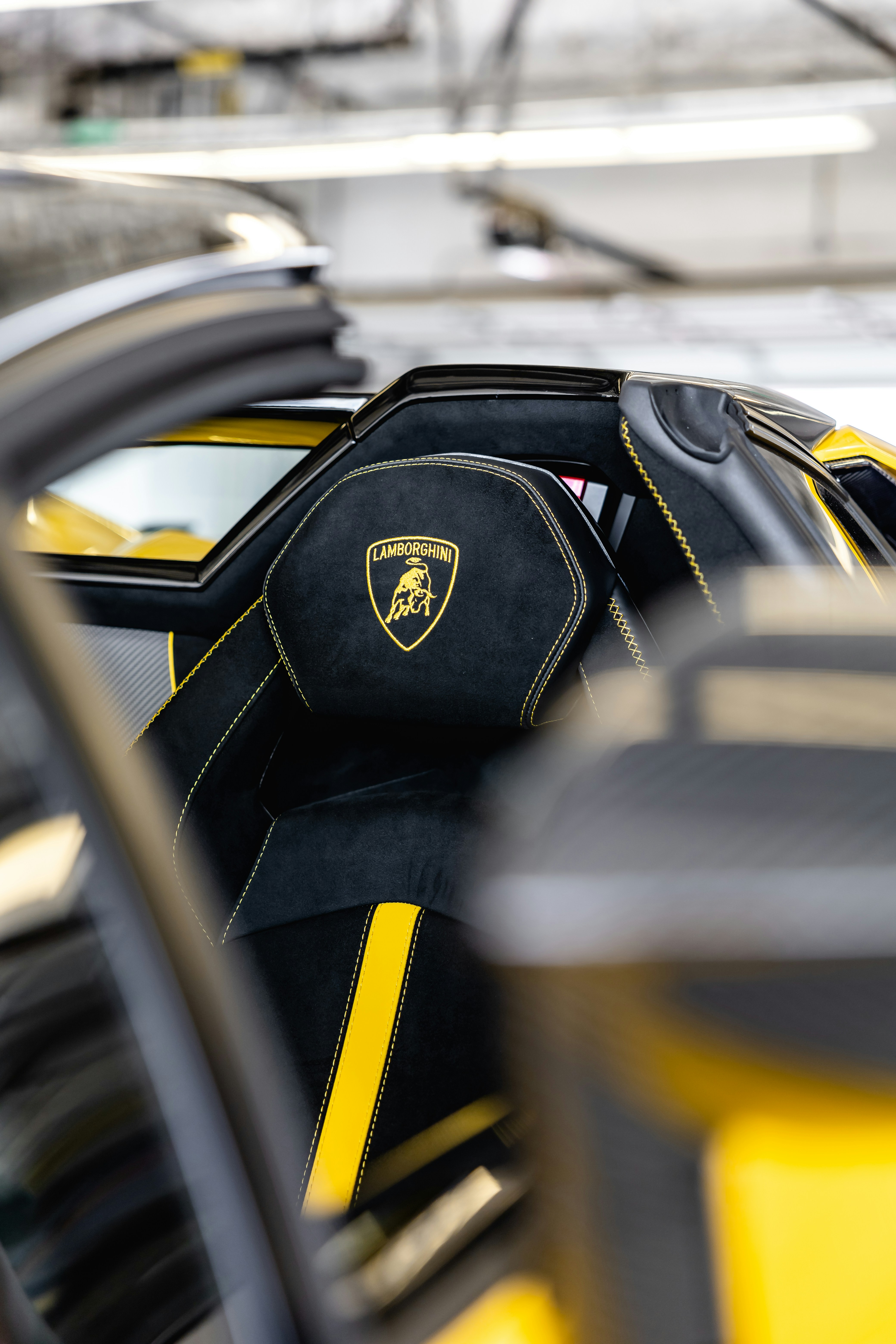 Chrome and Courage: The Lamborghini Cockpit in Focus