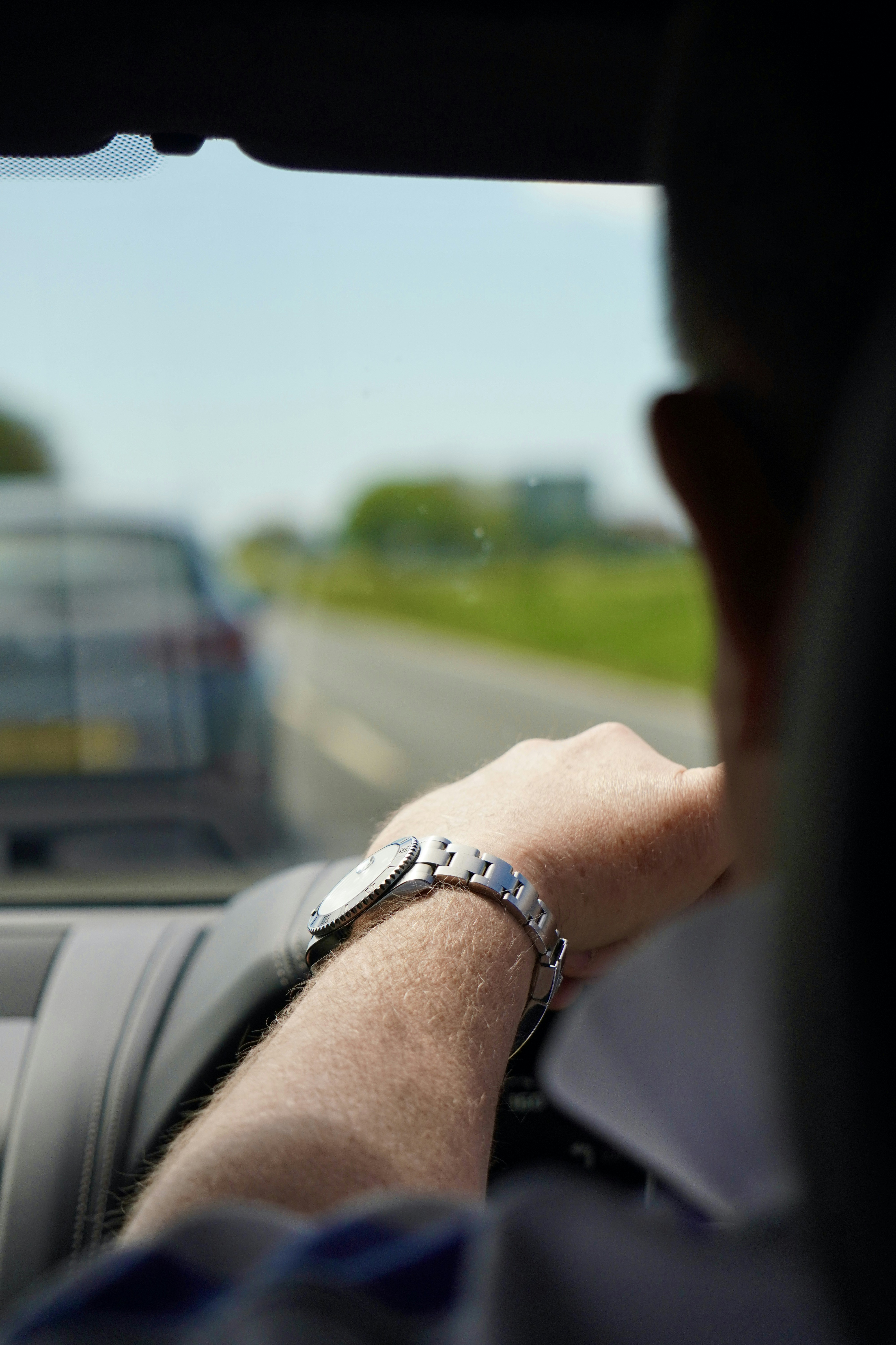 Wristwatch at the Wheel: Precision and Motion on a Quiet Highway