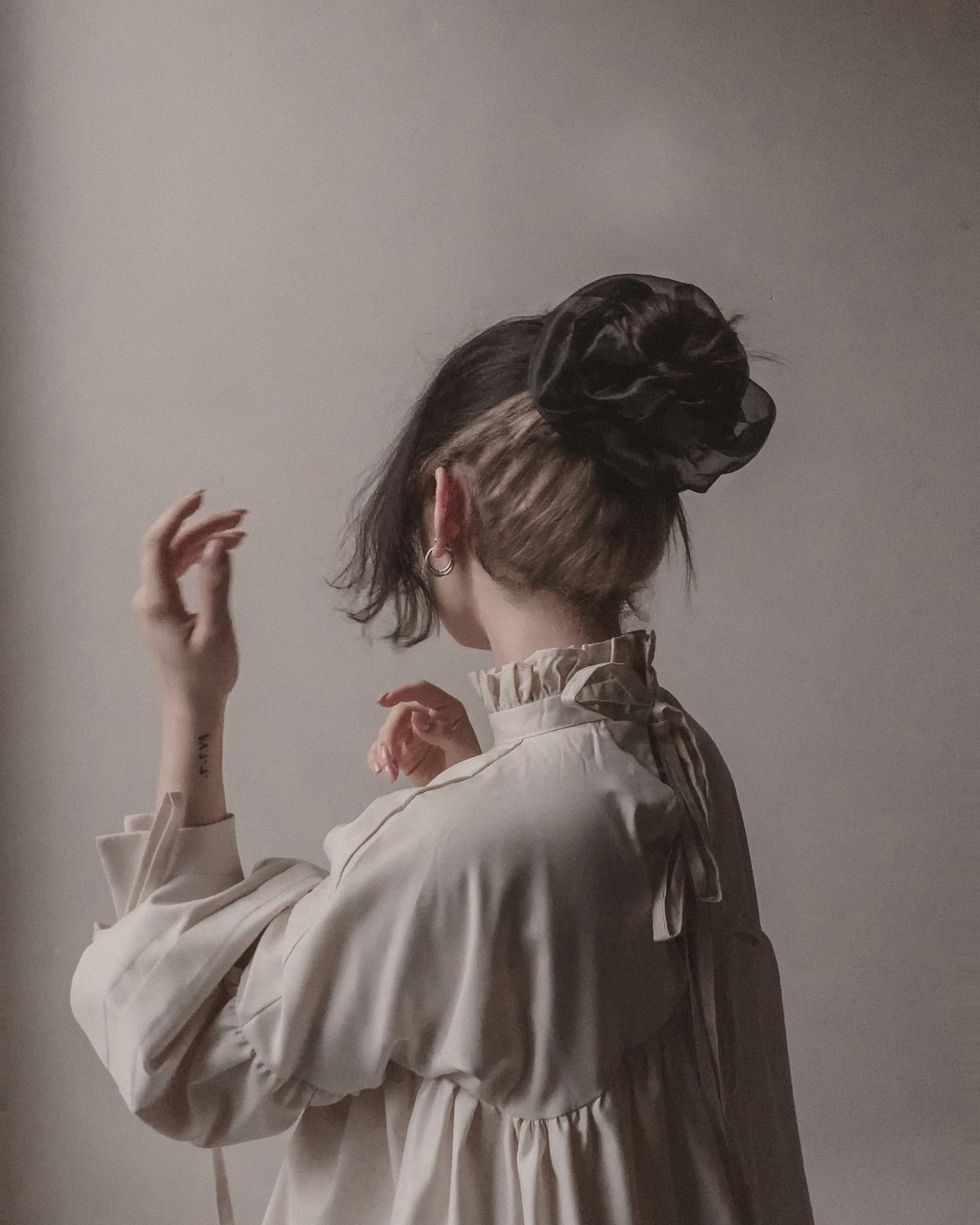 Girl Back Pictures | Download Free Images on Unsplash