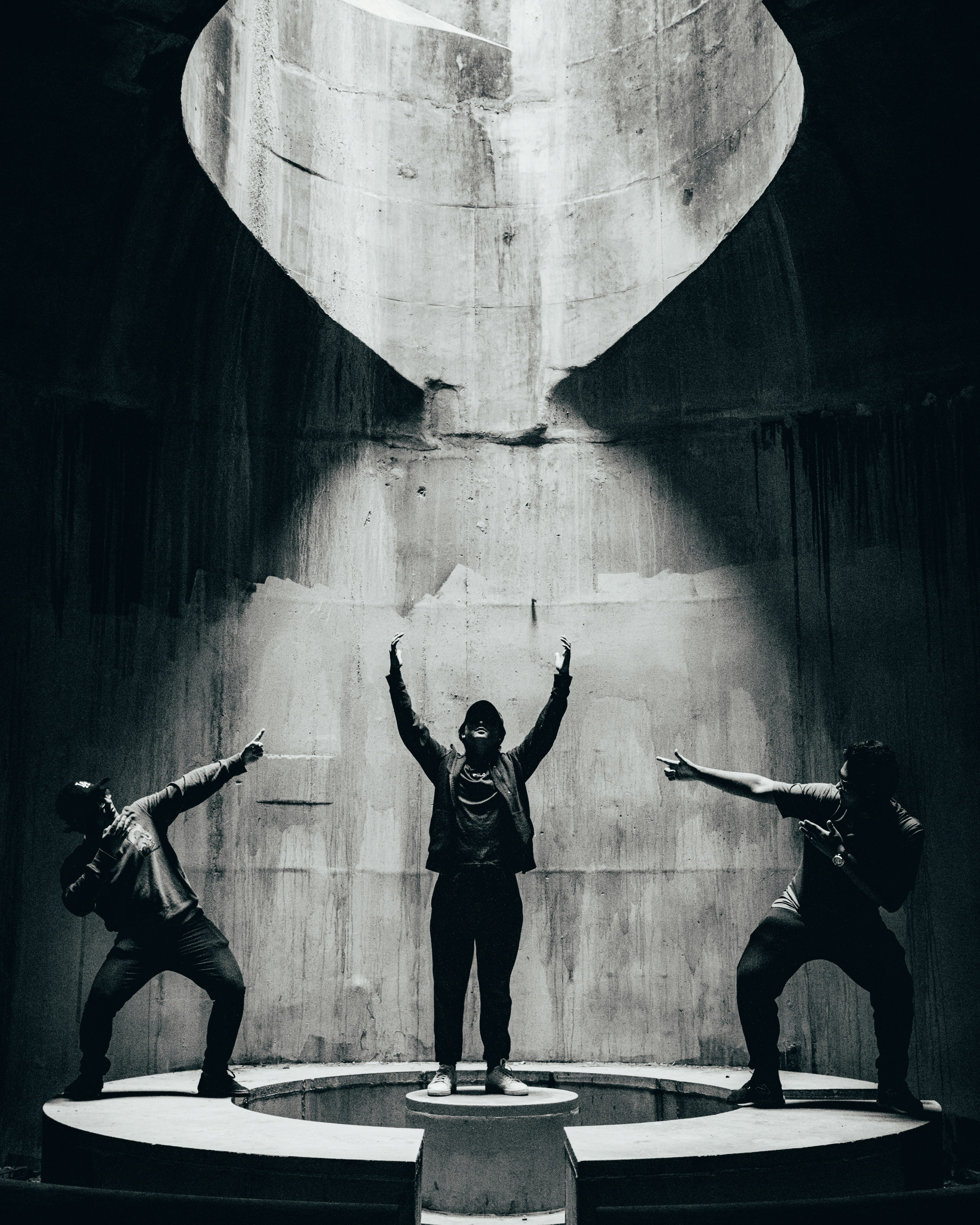 Exo Wallpaper Wolf Tree