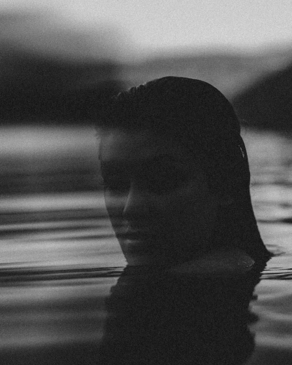 Photo en niveaux de gris du visage de la femme photo – Photo États Unis ... Photo en niveaux de gris du visage de la femme photo – Photo États Unis ...