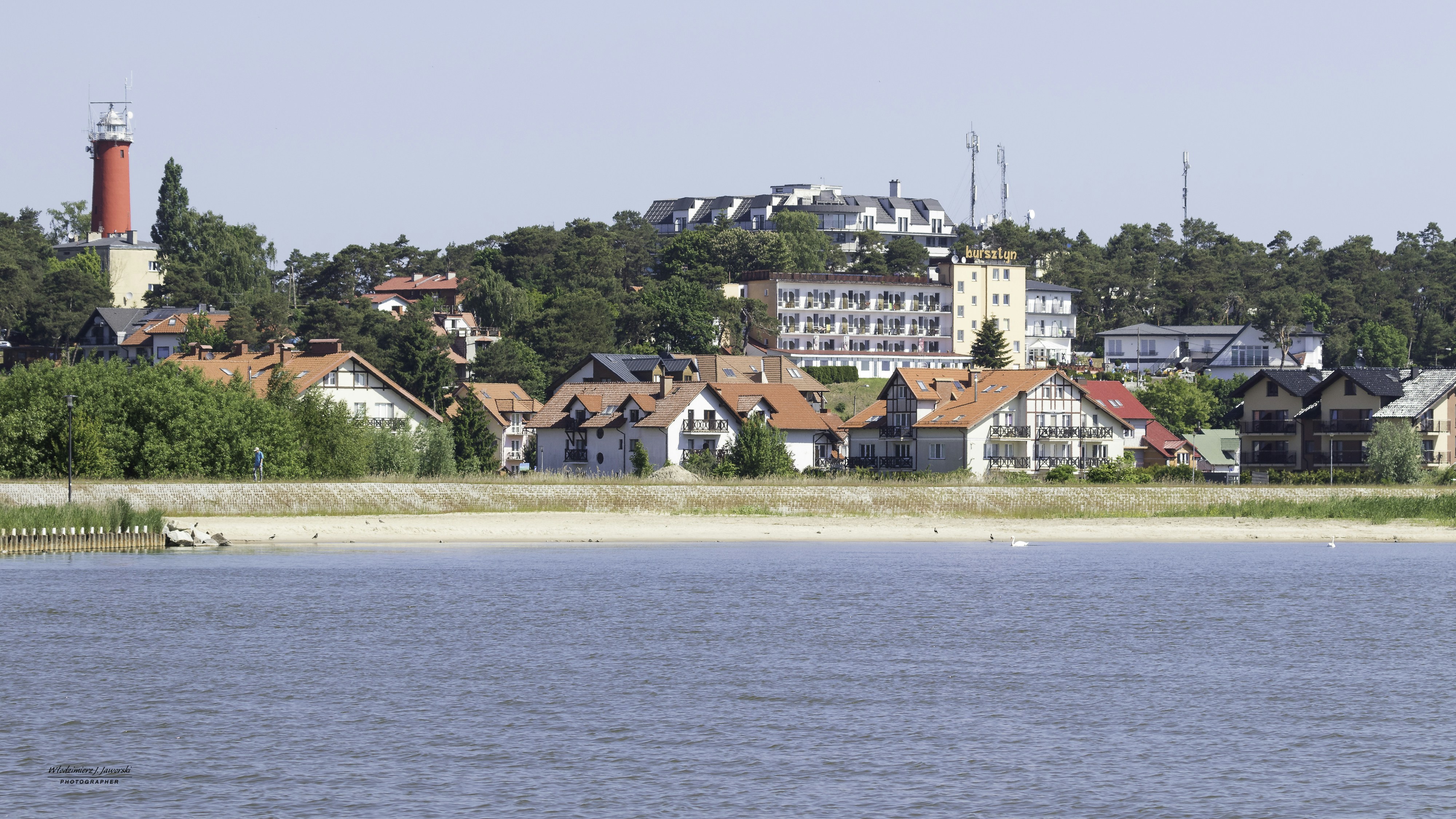widok na Krynicę Morską od strony Mierzei Wiślanej