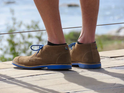 Grounded Style by the Water's Edge