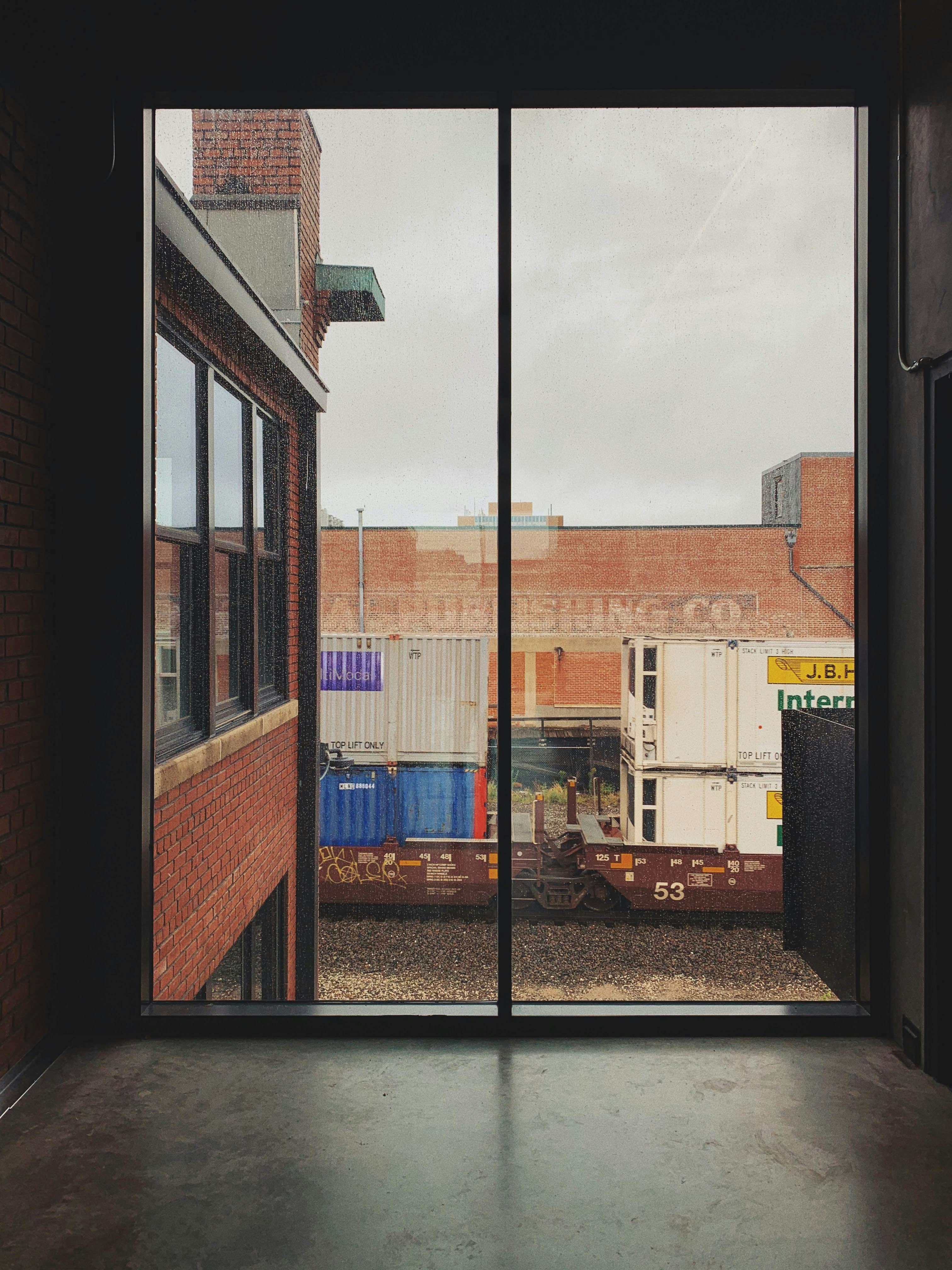 Tall windows and tall trains.