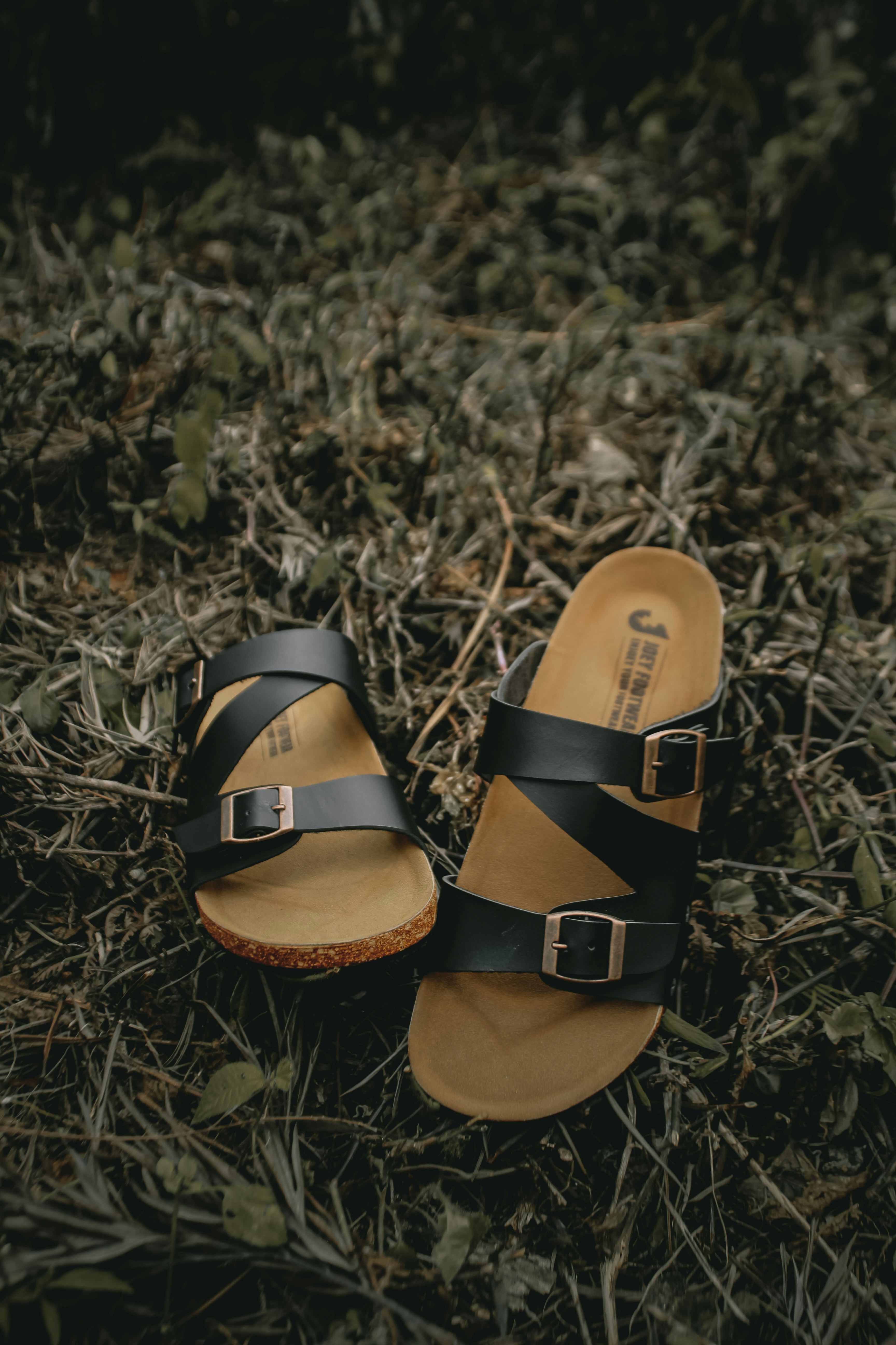 1000+ Sandal Pictures | Download Free Images on Unsplash