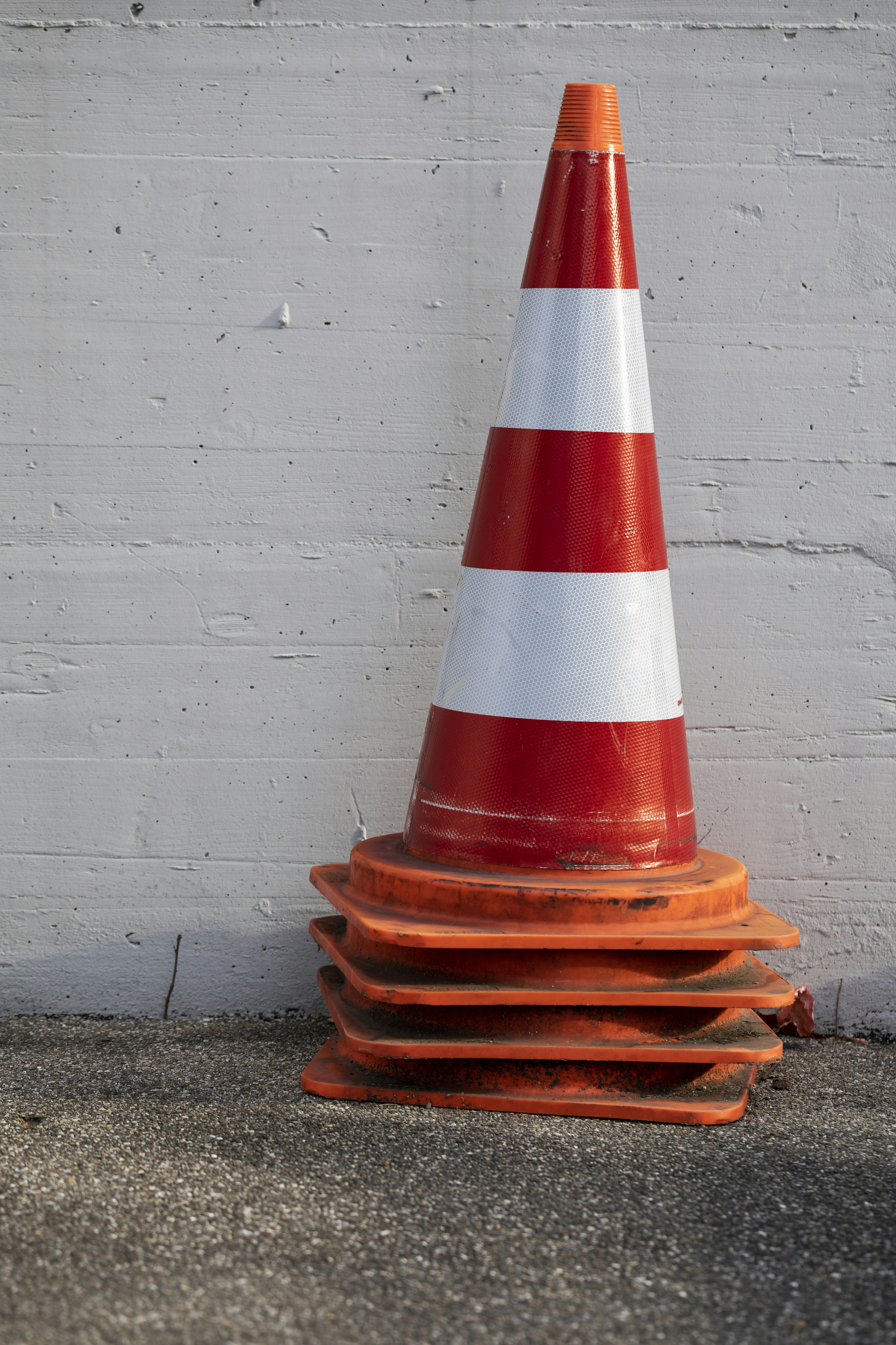 Red and white traffic cone photo – Free Food Image on Unsplash