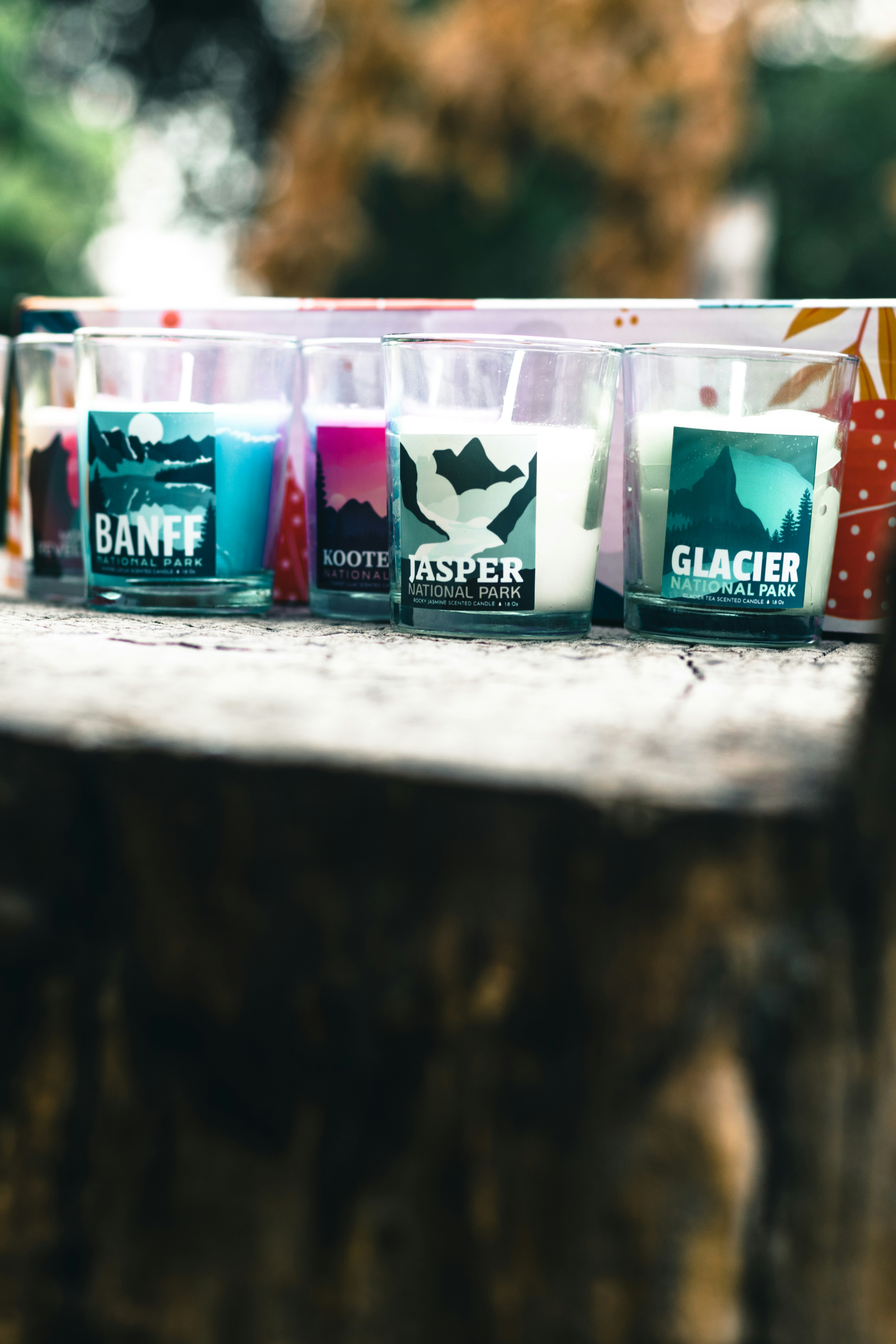 Park Icons in Glass: Candle-lit Glassware Showcasing Banff, Jasper, and Glacier