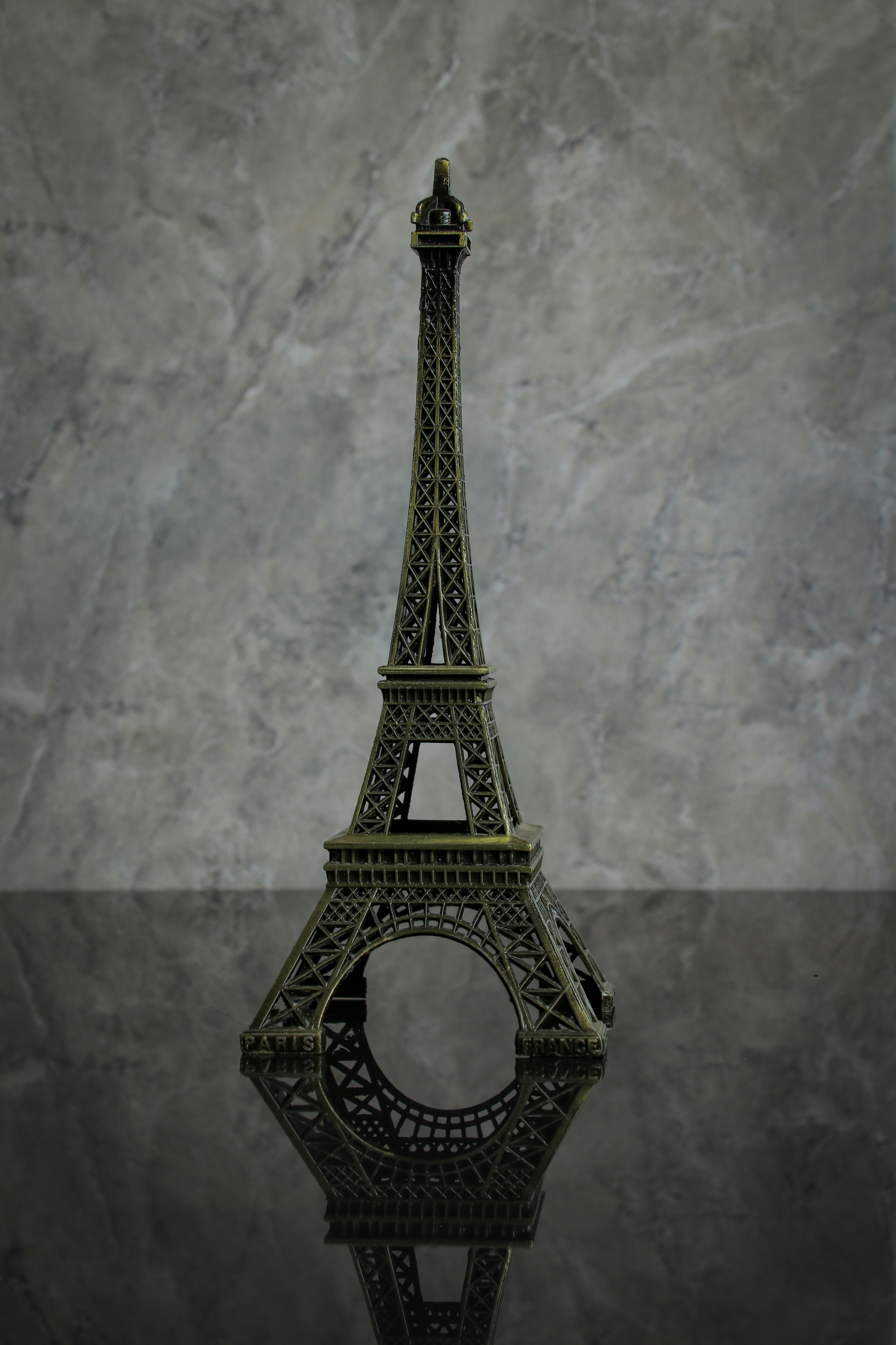 Eiffel tower in paris france photo – Free Tower of london Image on Unsplash