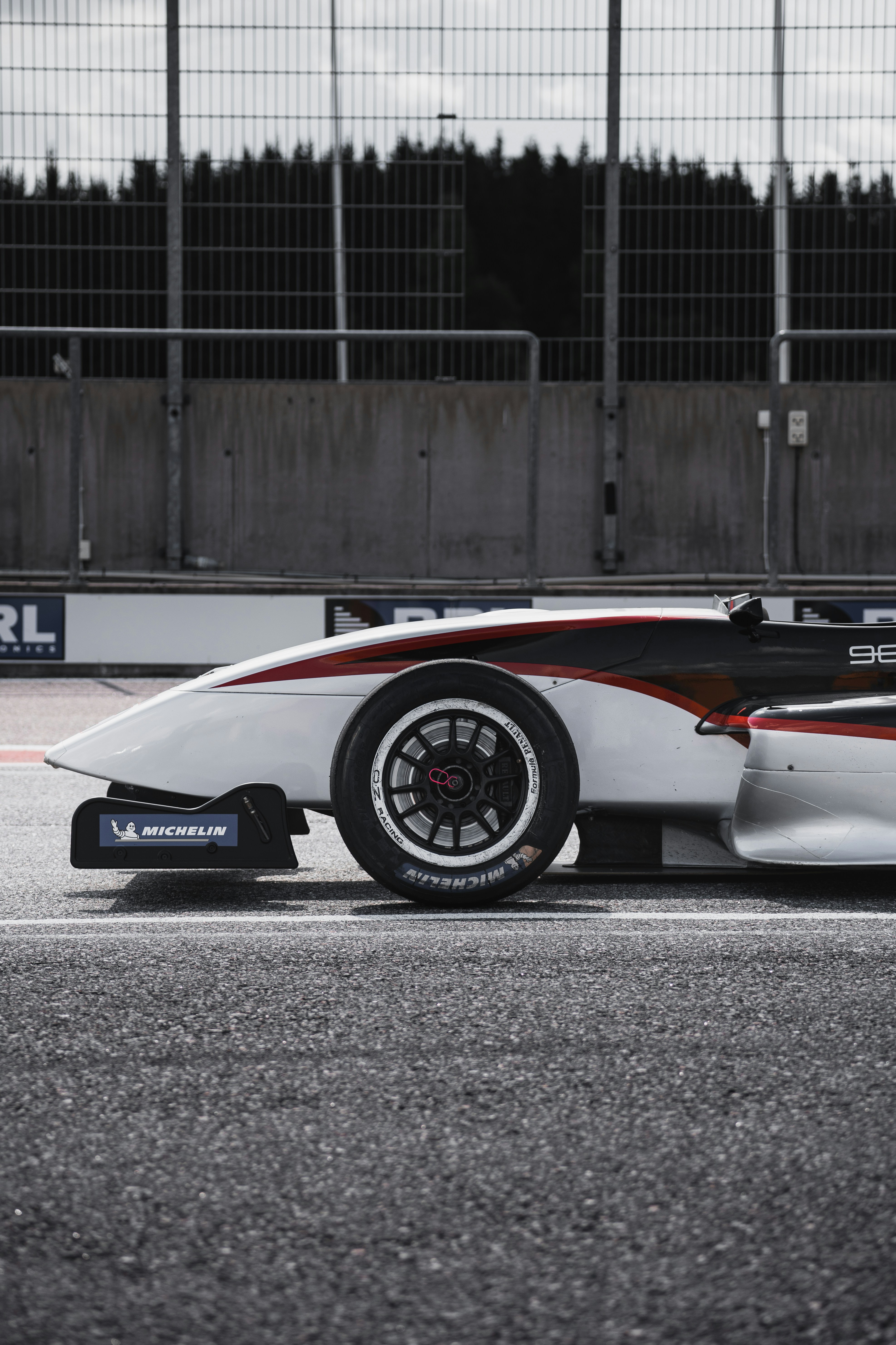 Ferrari 458 Italia blanche et rouge photo – Image gratuite de ...