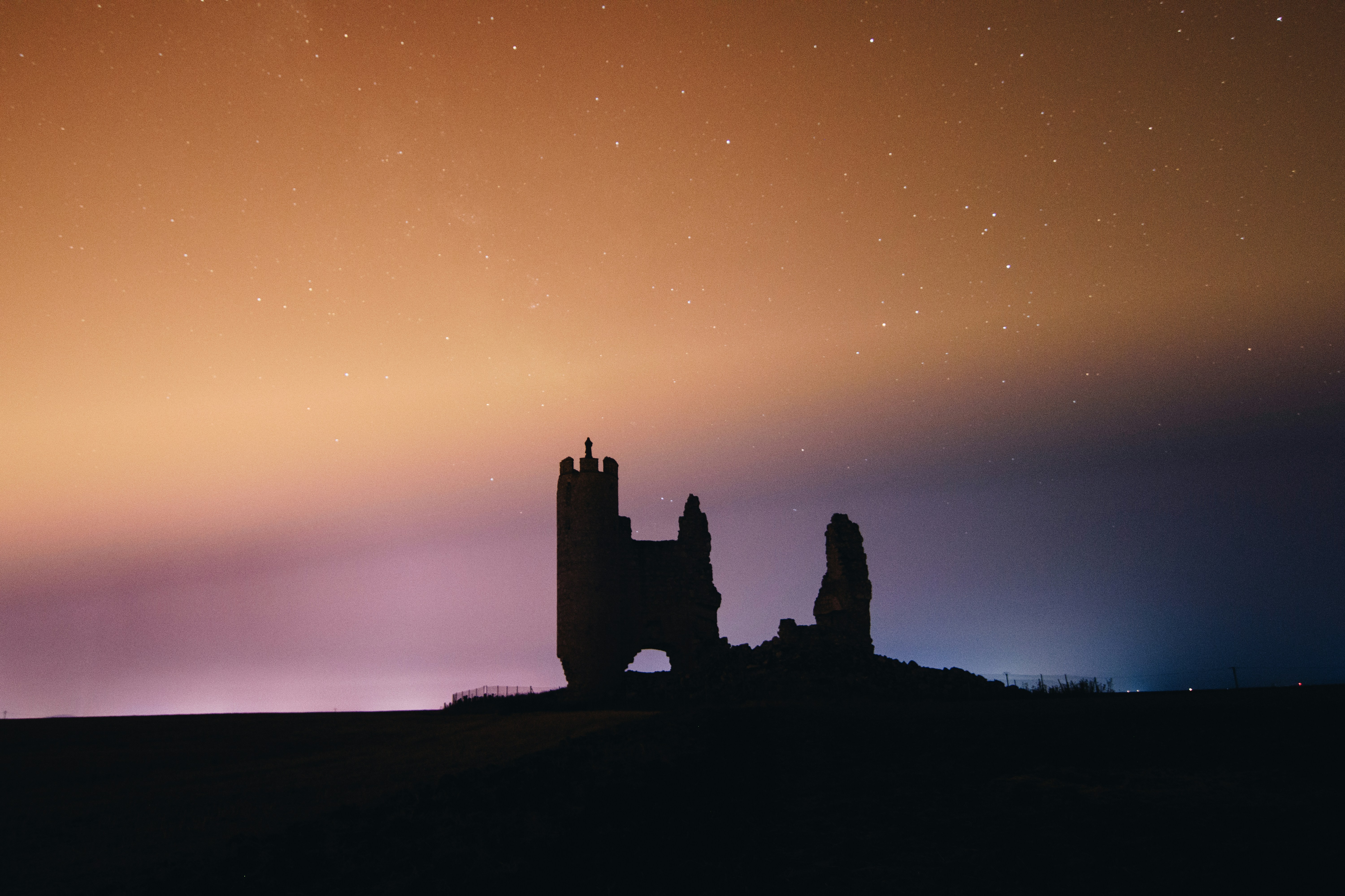 Twilight Ruins: The Twilight Arch and Its Last Gaze