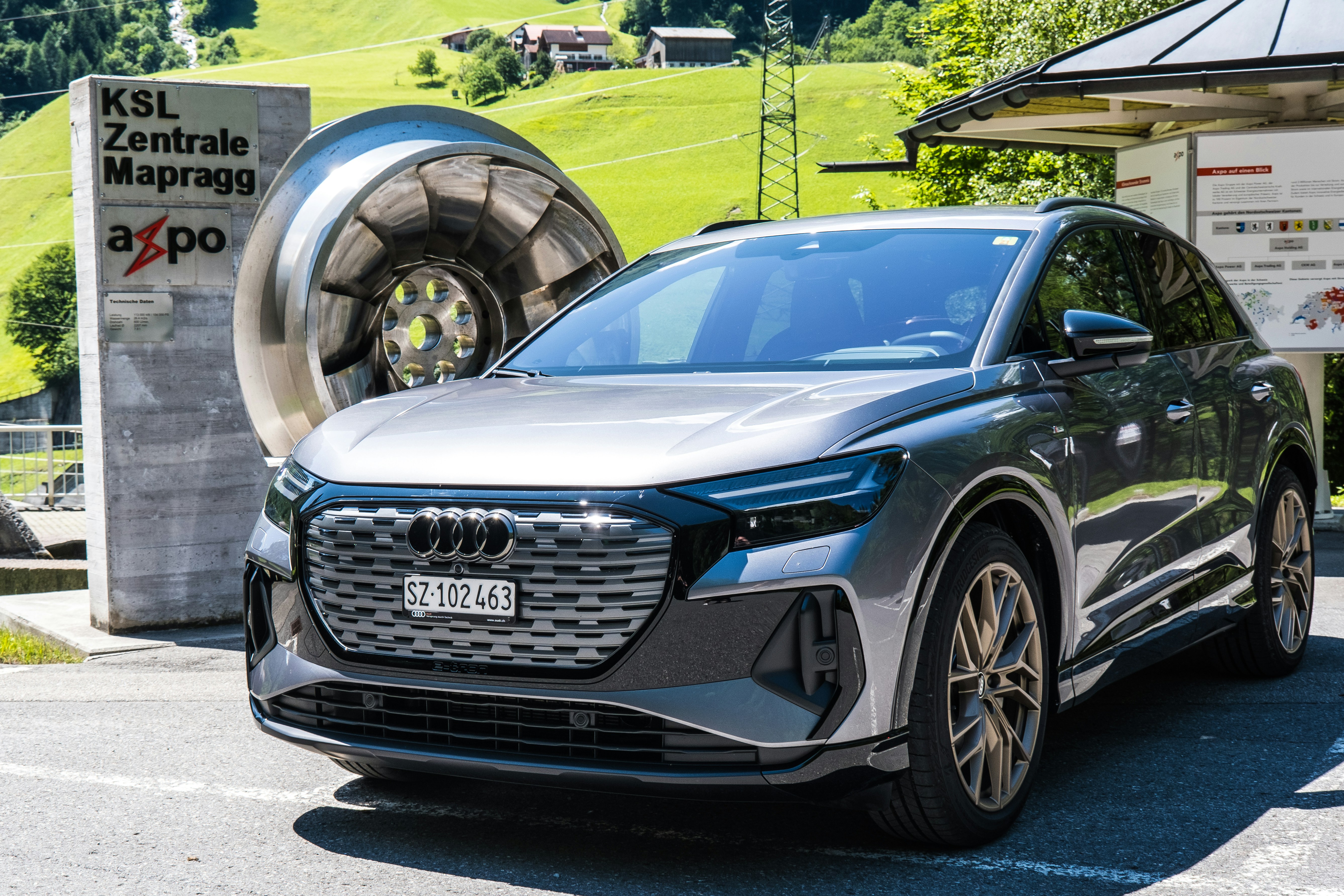 Audi Q4 E Tron Photos | Télécharger des images gratuites sur Unsplash