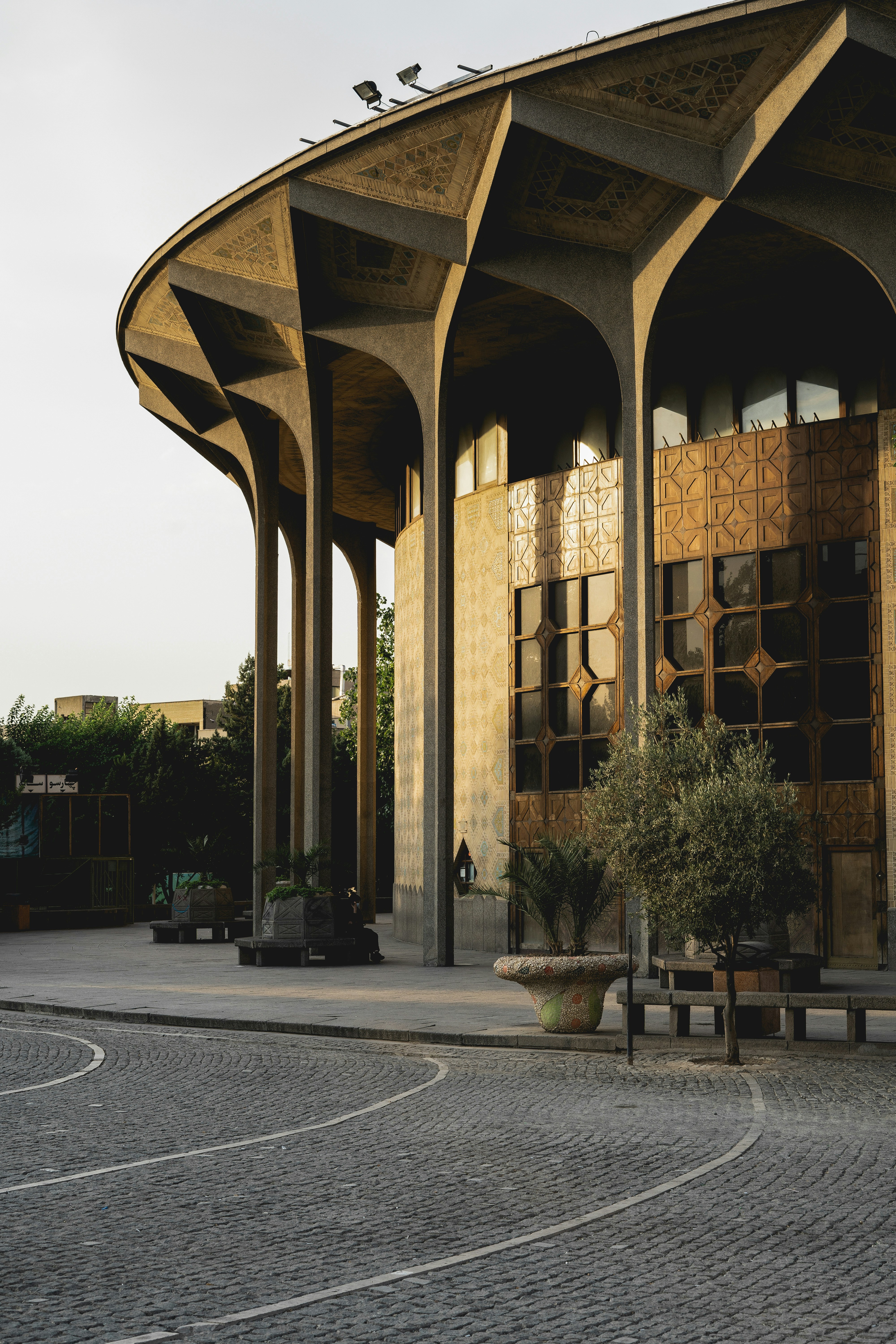 Tehran photo shot on Sony Alpha 7 III