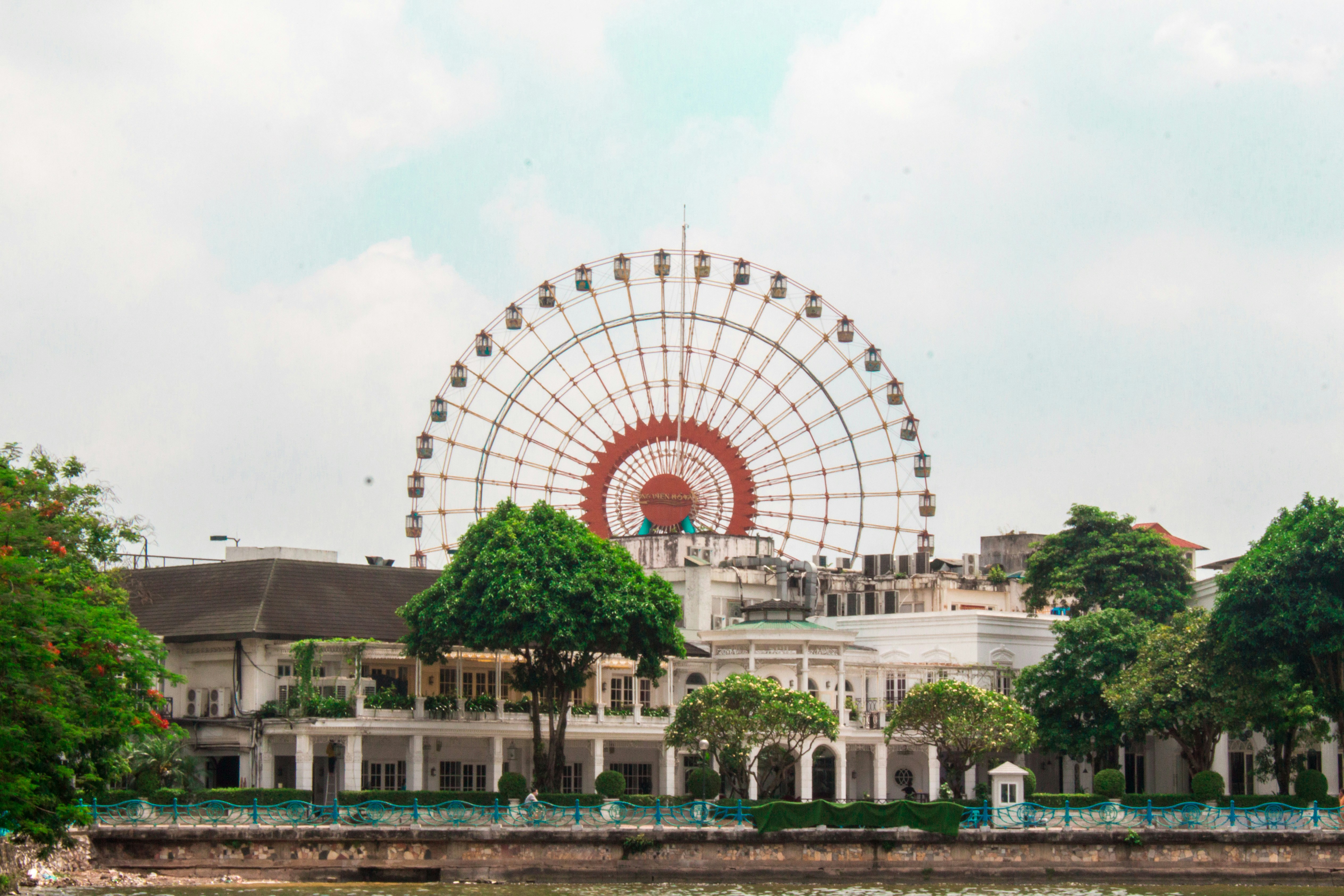 Ferris Wheel Overlooking the Waterfront Palace