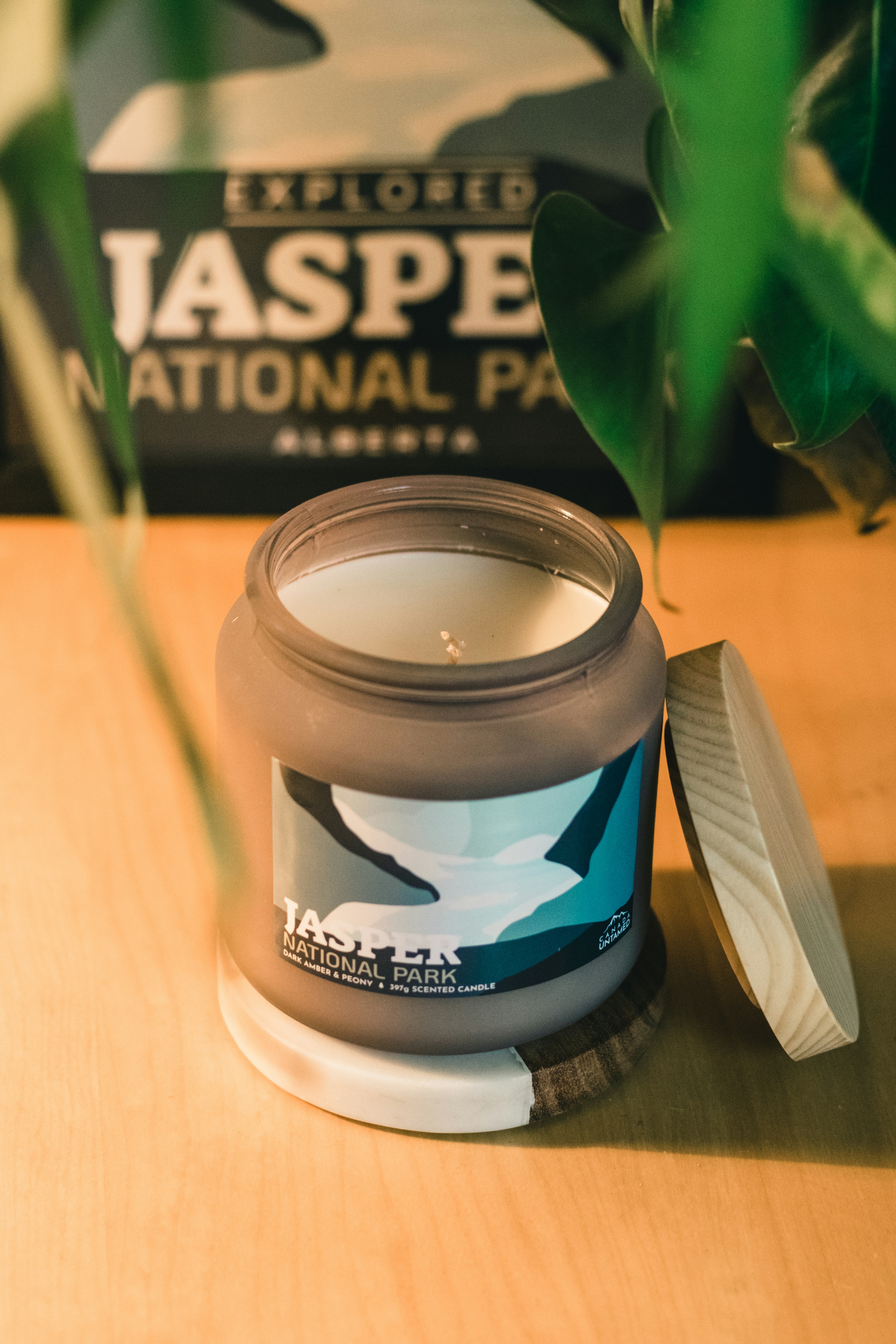 Candle Label in Focus: Jasper's Quiet Glow